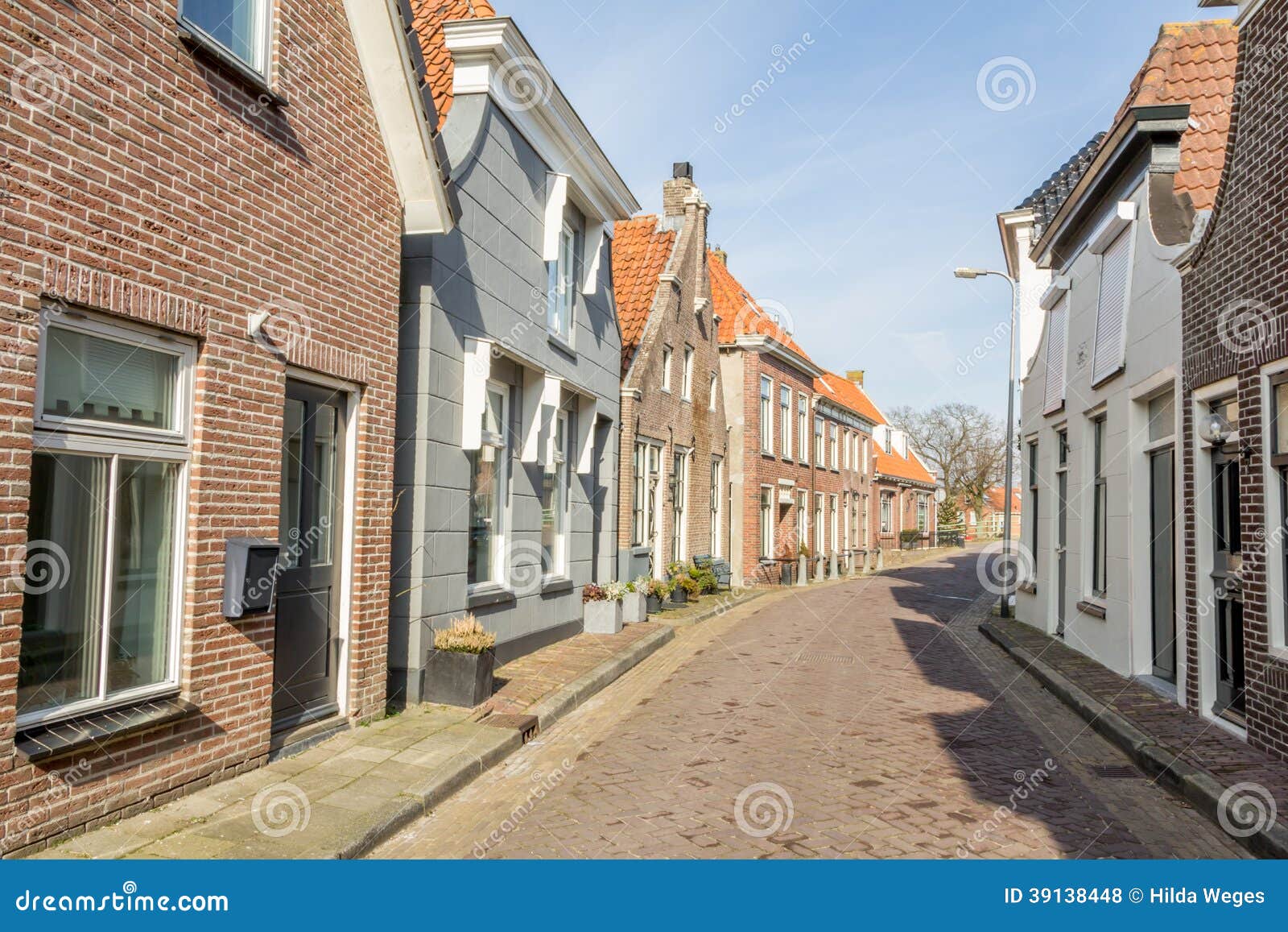 Oude Nederlandse Huizen in Een Klein Dorp Stock Foto - Image of deur ...