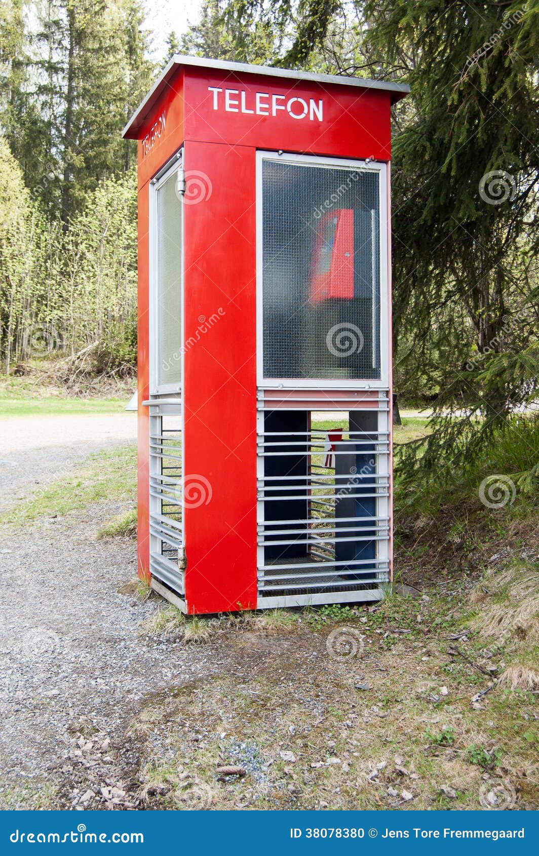 Oude Noorse telefooncel stock foto. Image of telefooncel - 38078380