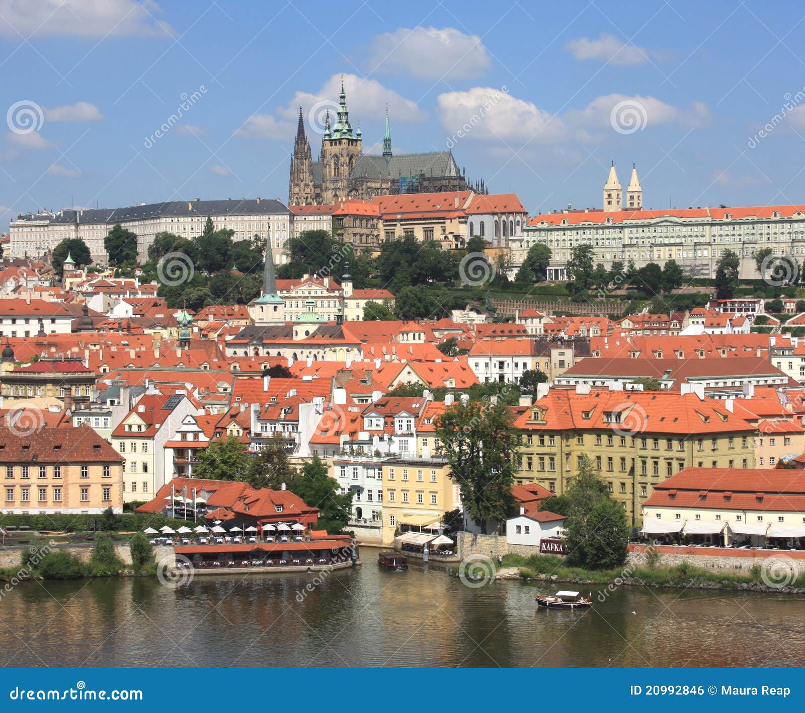 Oude Stad Praag stock foto. Image of hoog, bestemming - 20992846