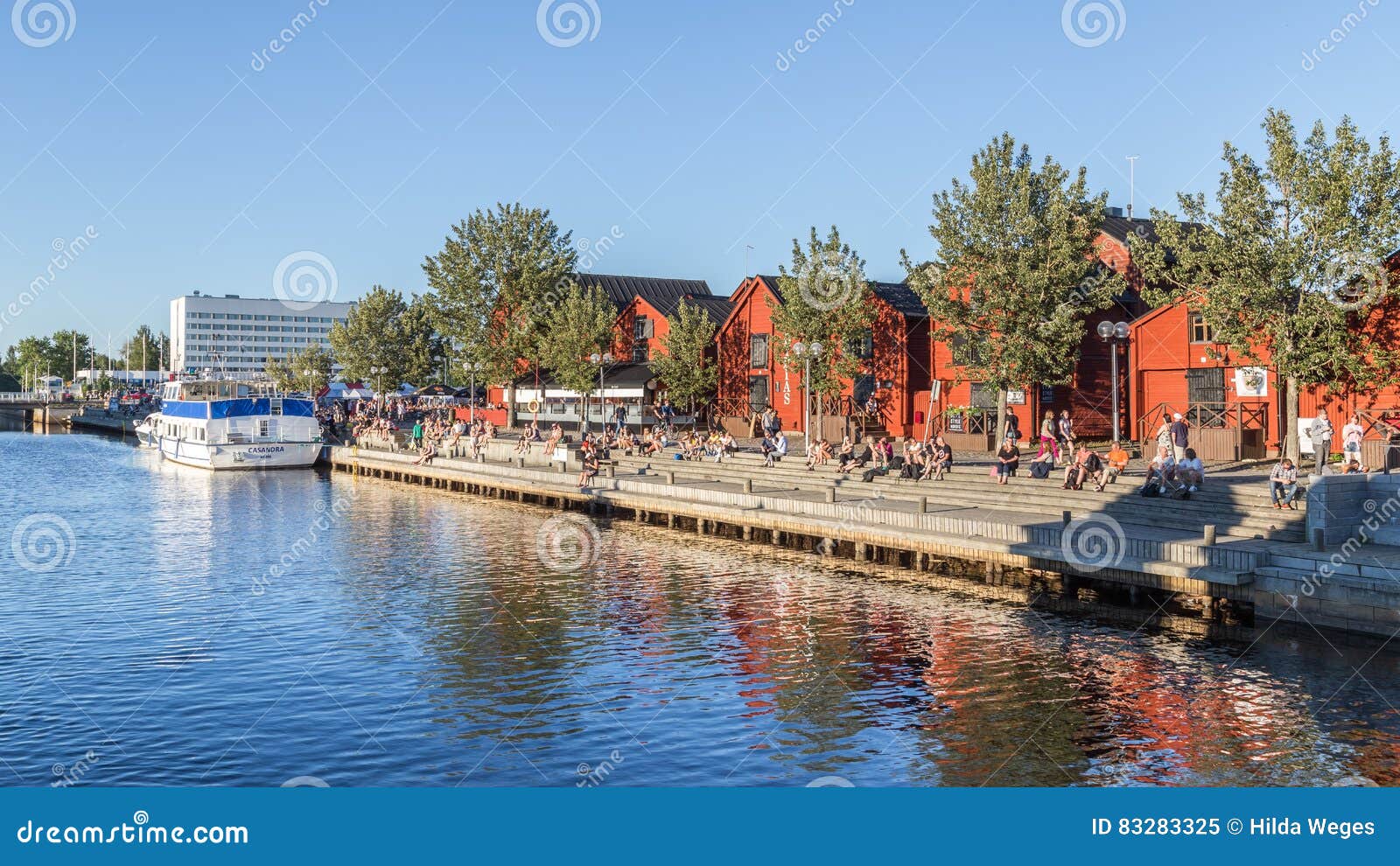 OULU, FINLANDE - 21 JUILLET 2016 : Port D'Oulu Image éditorial - Image ...