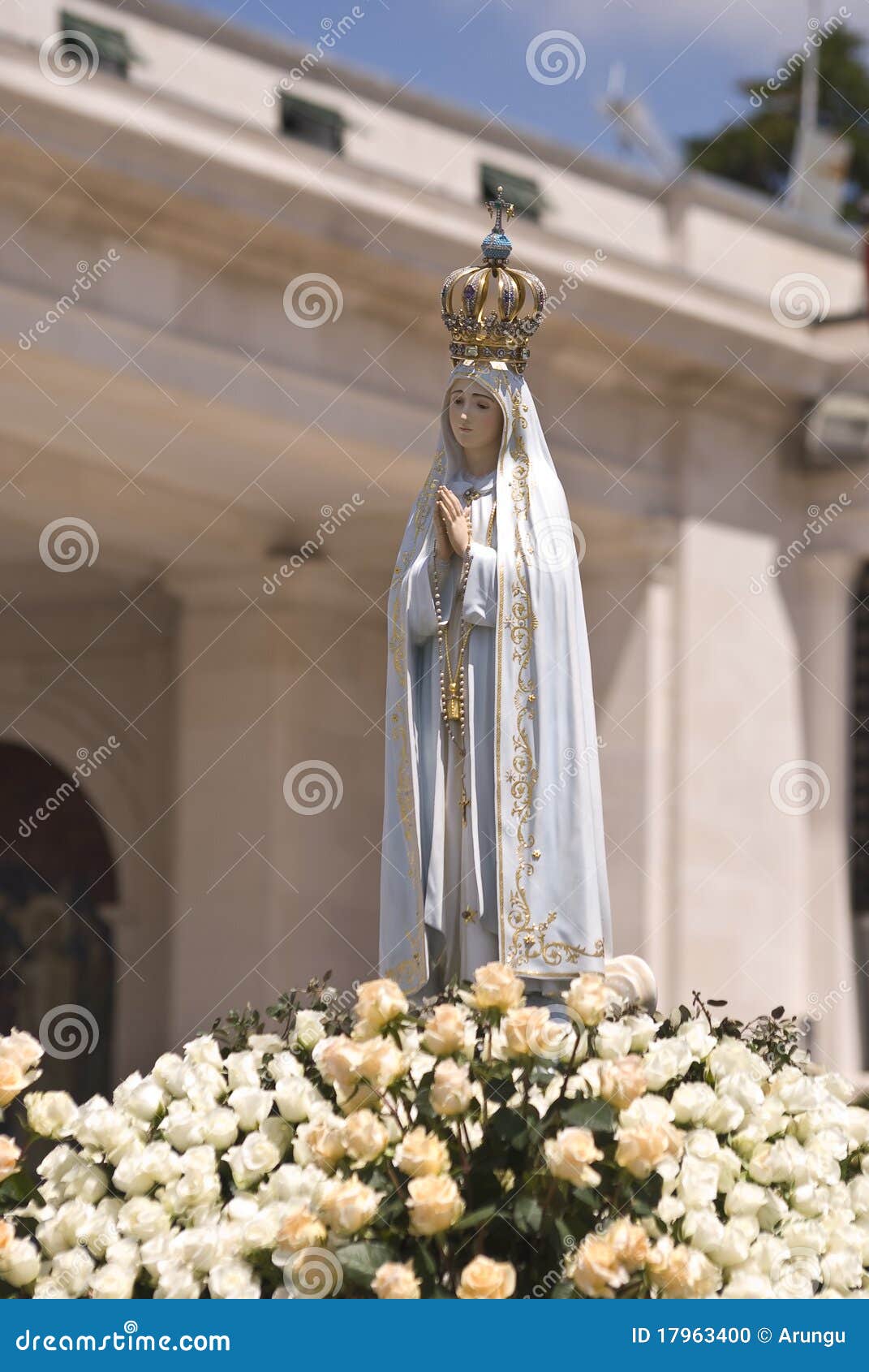 Our Lady of Fatima stock photo. Image of hold, spirit - 17963400