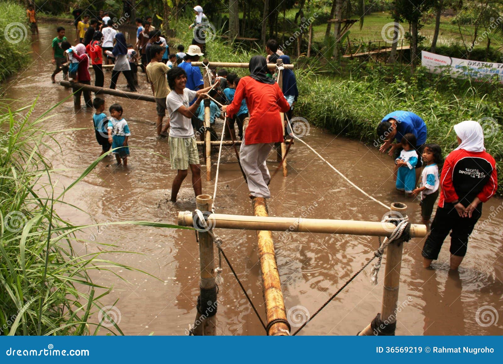 Outbound program editorial stock image. Image of nature - 36569219
