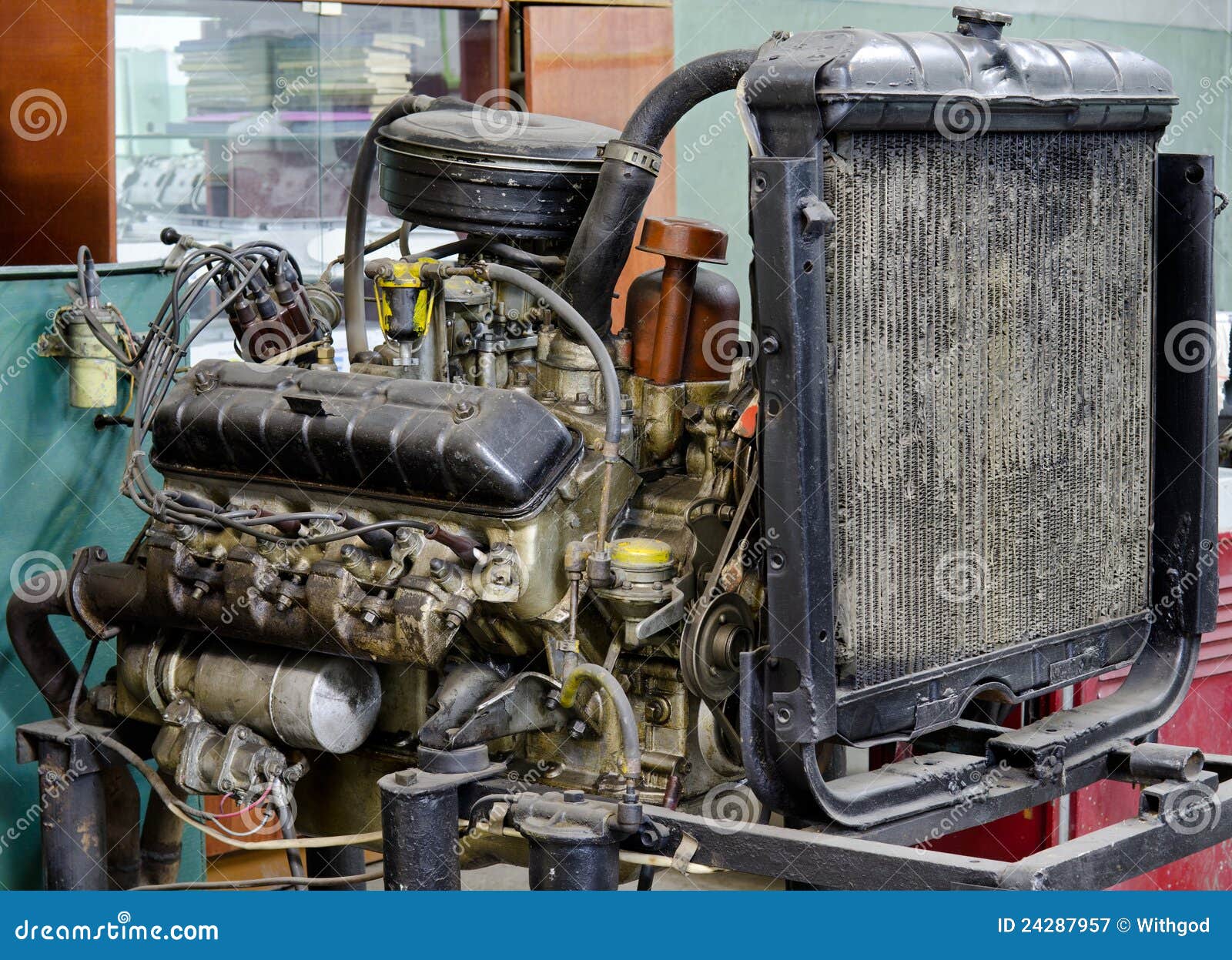 Outdated broken engine stock image. Image of grunge, museum - 24287957