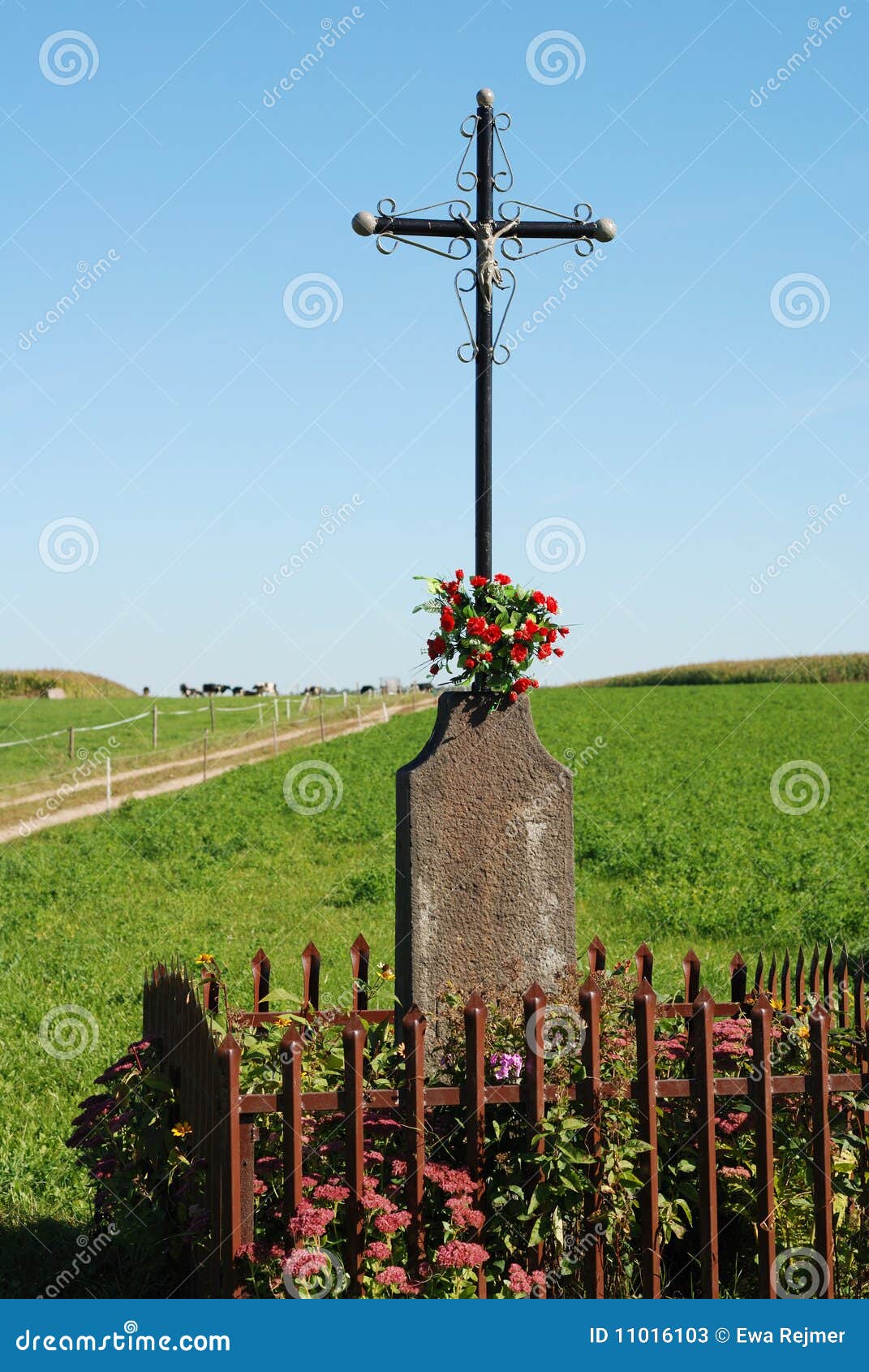 Outdoor altar stock image. Image of pray, christianity - 11016103