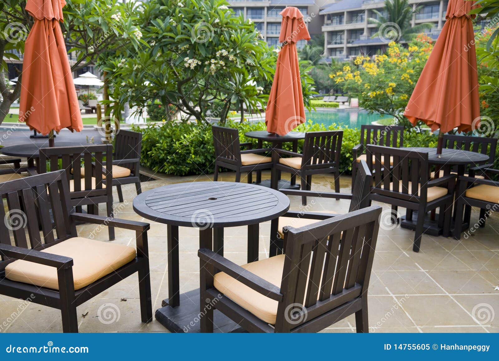 Outdoor cafe stock image. Image of garden, flower, grass - 14755605