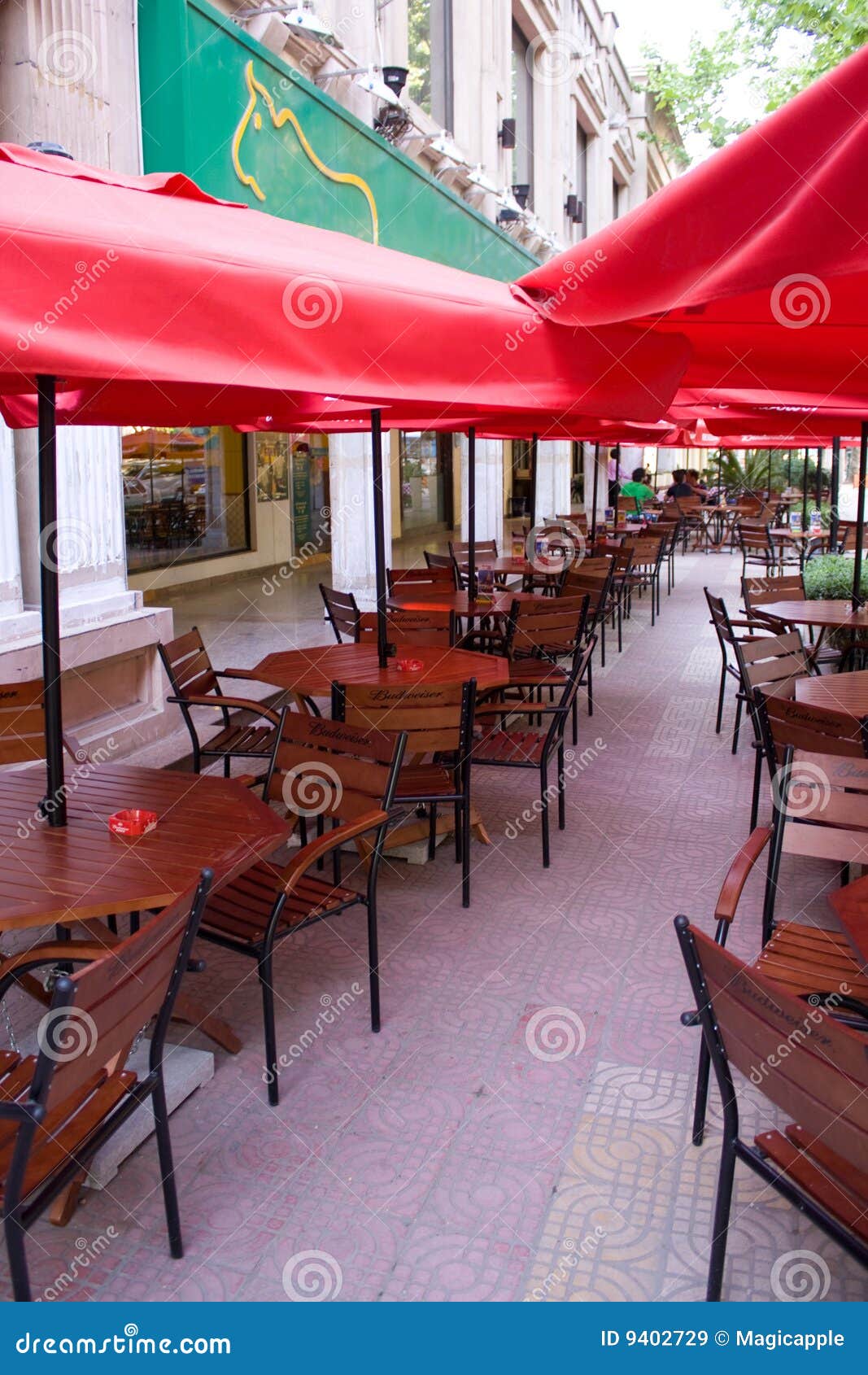Outdoor cafe stock image. Image of relaxing, cafe, outdoor - 9402729