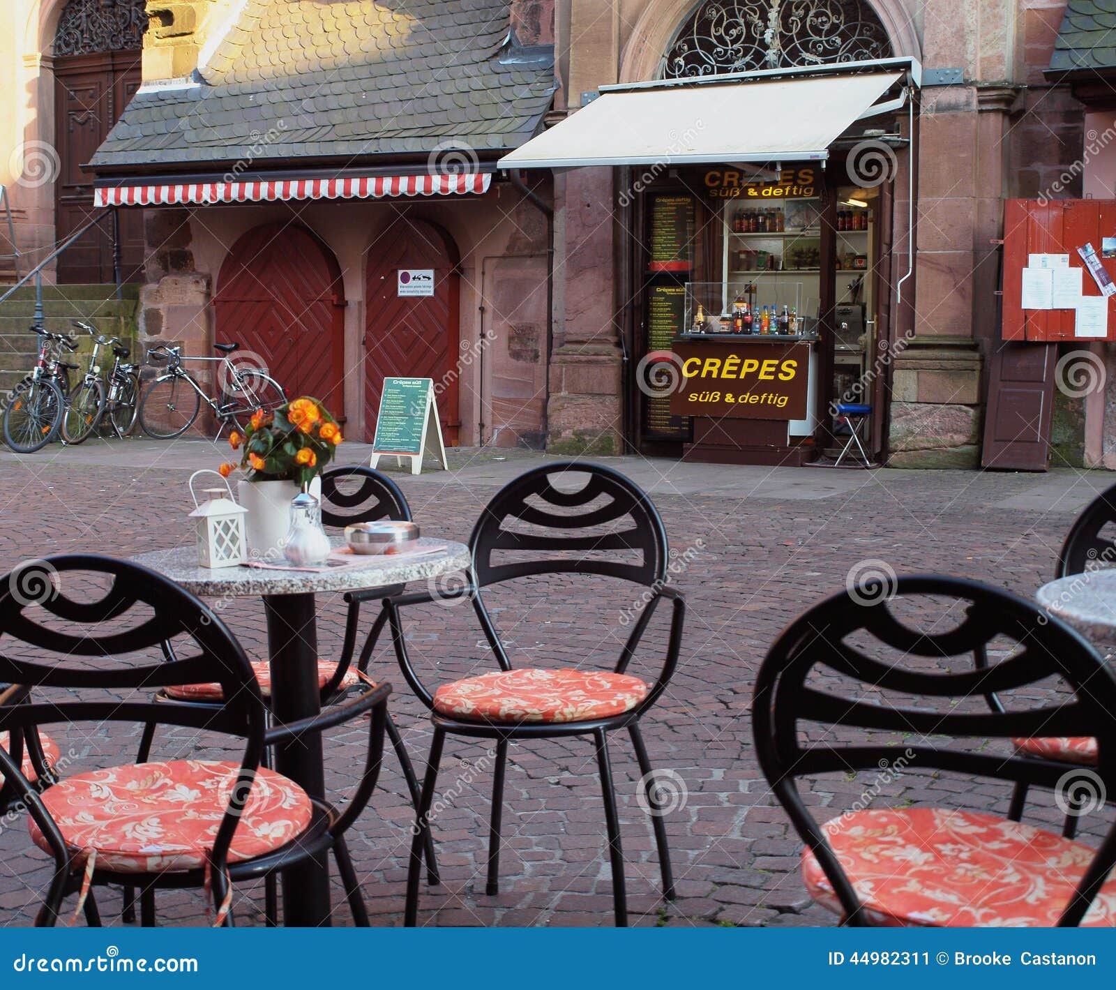 Outdoor Cafe in Germany editorial photo. Image of city - 44982311