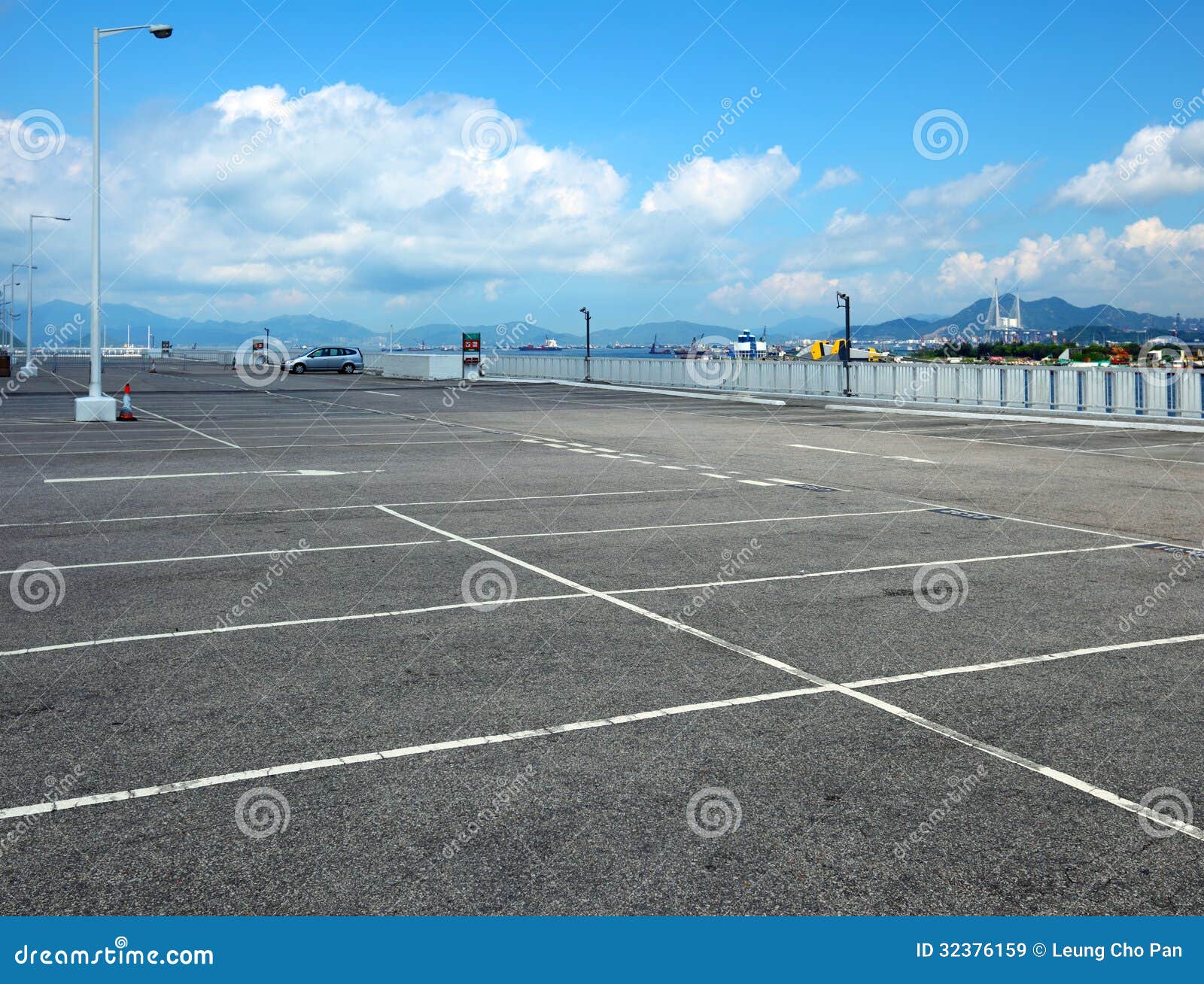 Outdoor car park stock image. Image of parkinglot, tarmac - 32376159
