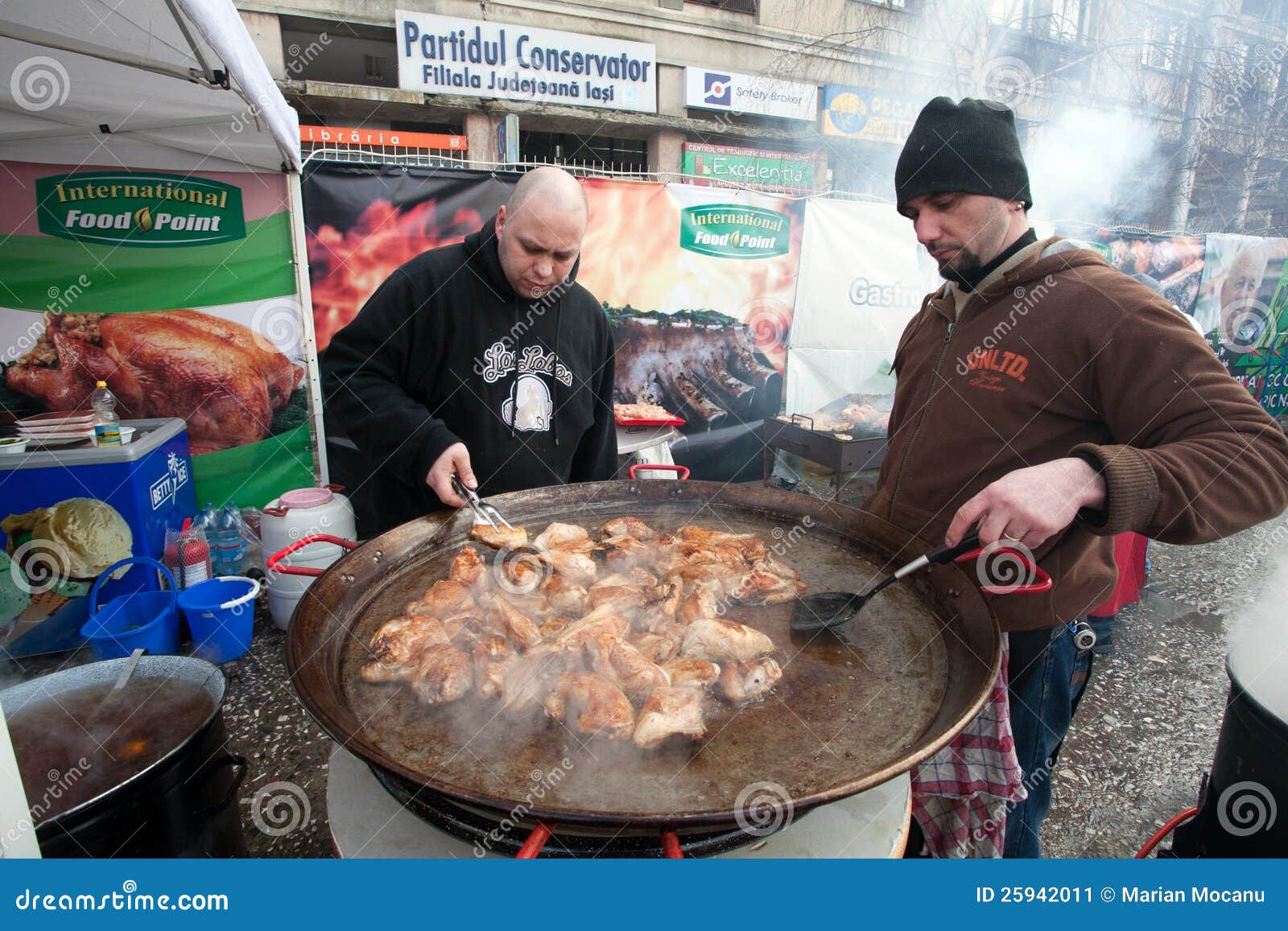 Outdoor Cooking Championship Editorial Photo - Image of outdoor, meal ...