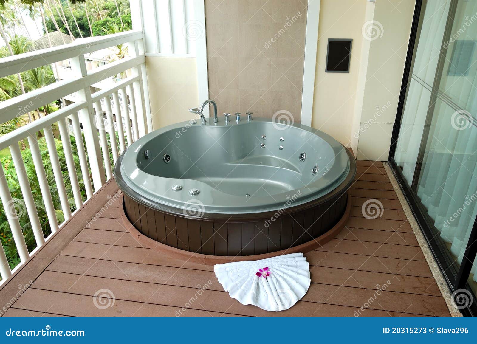 Outdoor Jacuzzi at the Luxury Hotel Stock Image - Image of relaxation ...