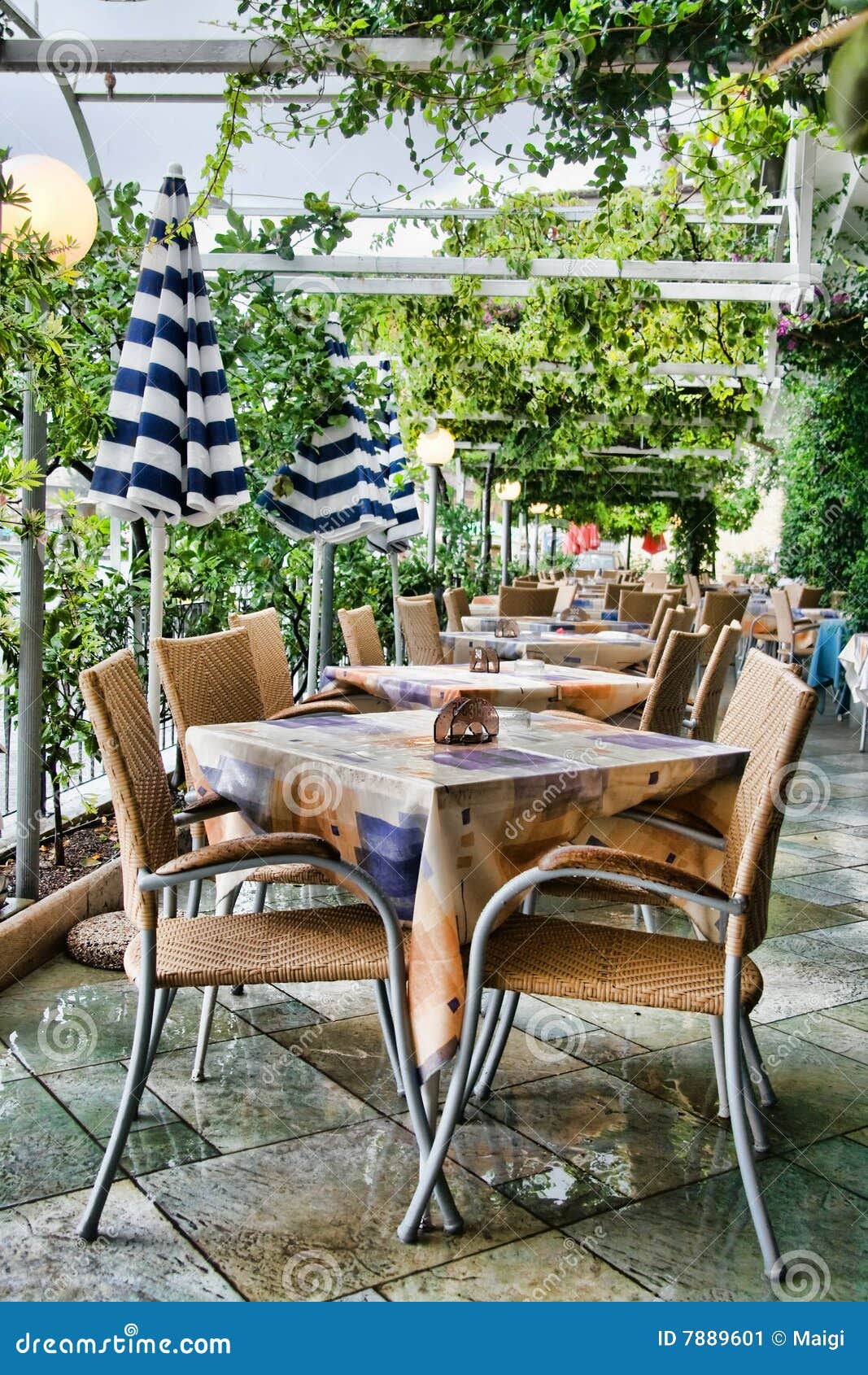 Outdoor restaurant stock image. Image of terrace, italian - 7889601