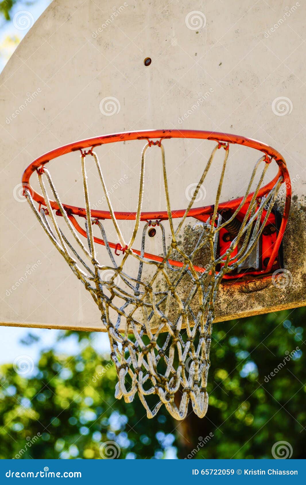 Outdoor Rusty Basketball Hoop Stock Image - Image of park, hoop: 65722059