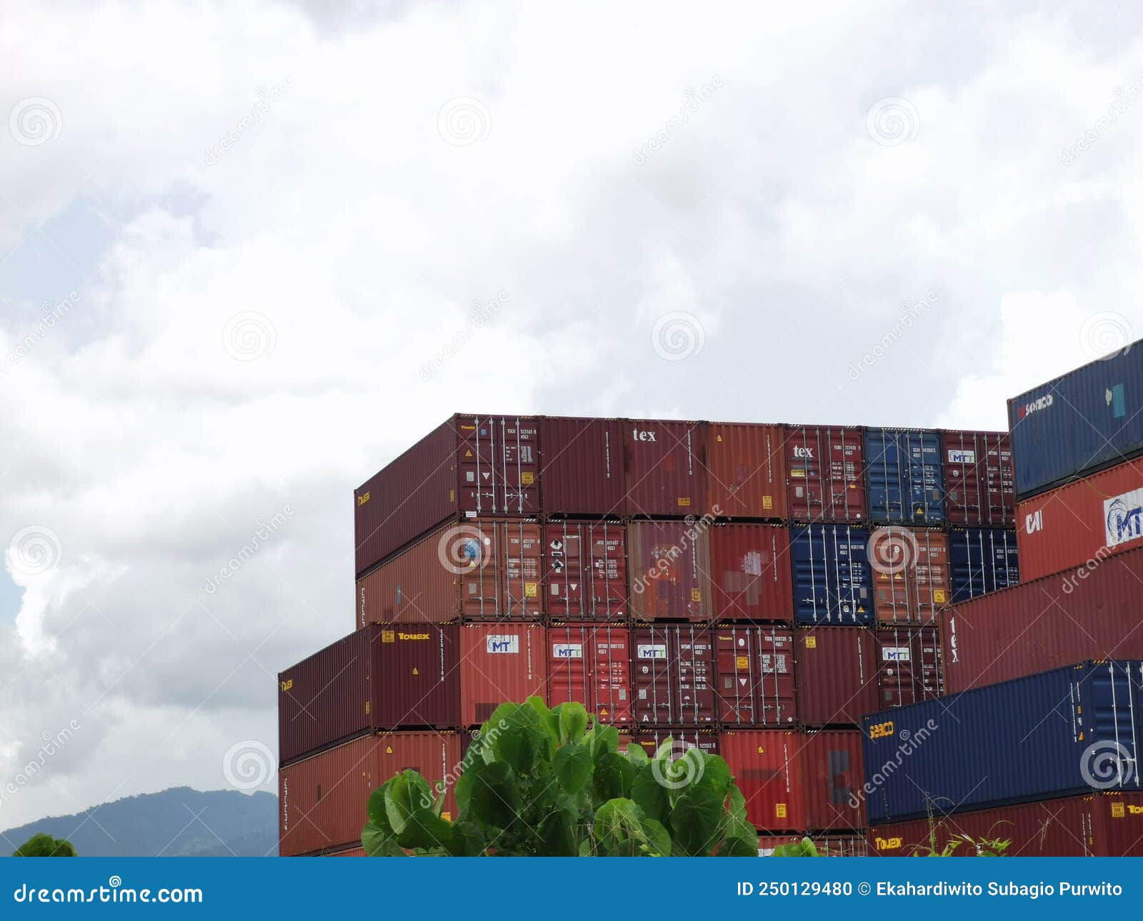 Outdoor Scenery during Day Time at Shipping Container Warehouse ...