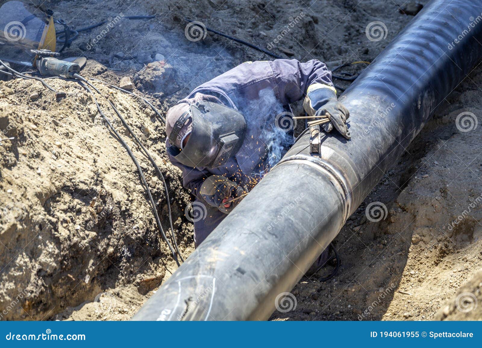 Outdoor Shielded Metal Arc Welding Stock Image - Image of fabrication ...