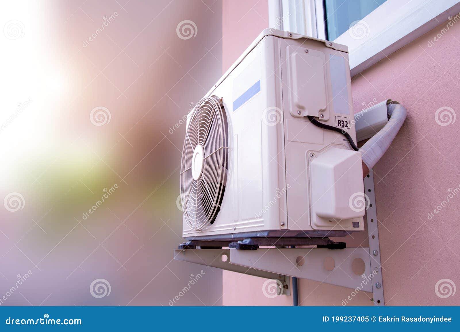 Outdoor Split Wall Type Air Conditioner Compressor Unit a/C Inverter ...