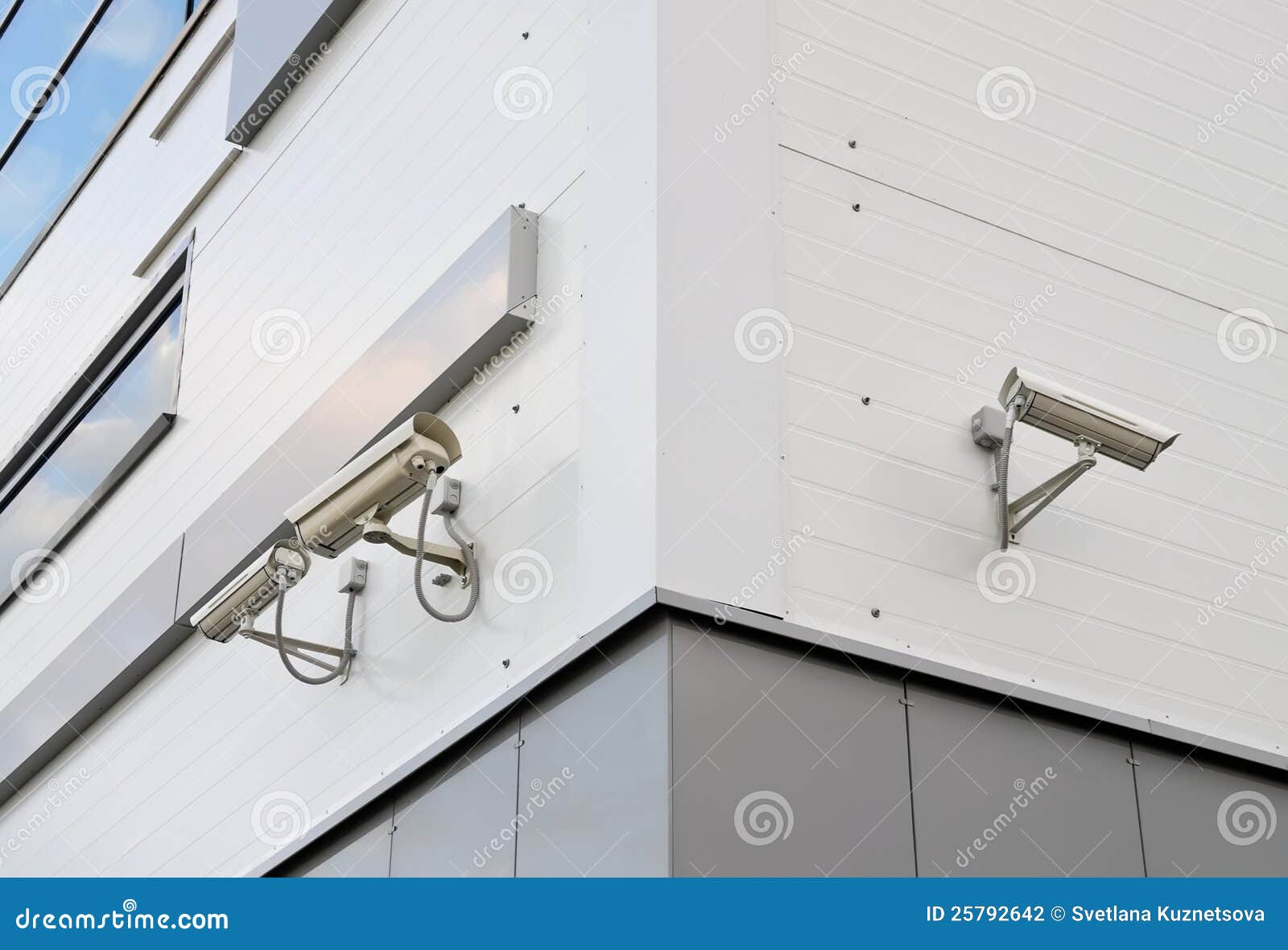 Outdoor Surveillance Camera Stock Photo - Image of wall, entry: 25792642
