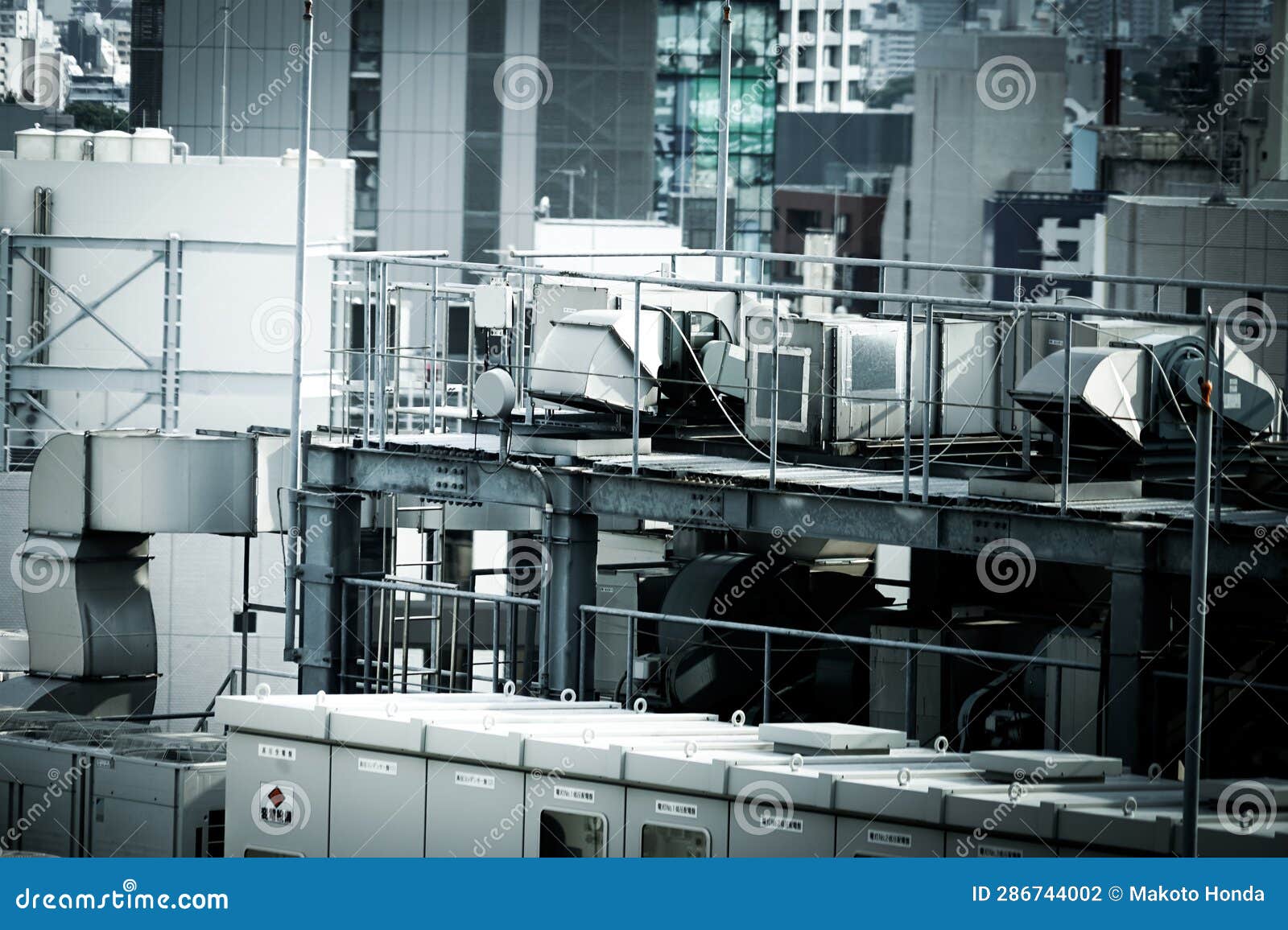 The Outdoor Unit of the Building Stock Photo - Image of heat, cooling ...