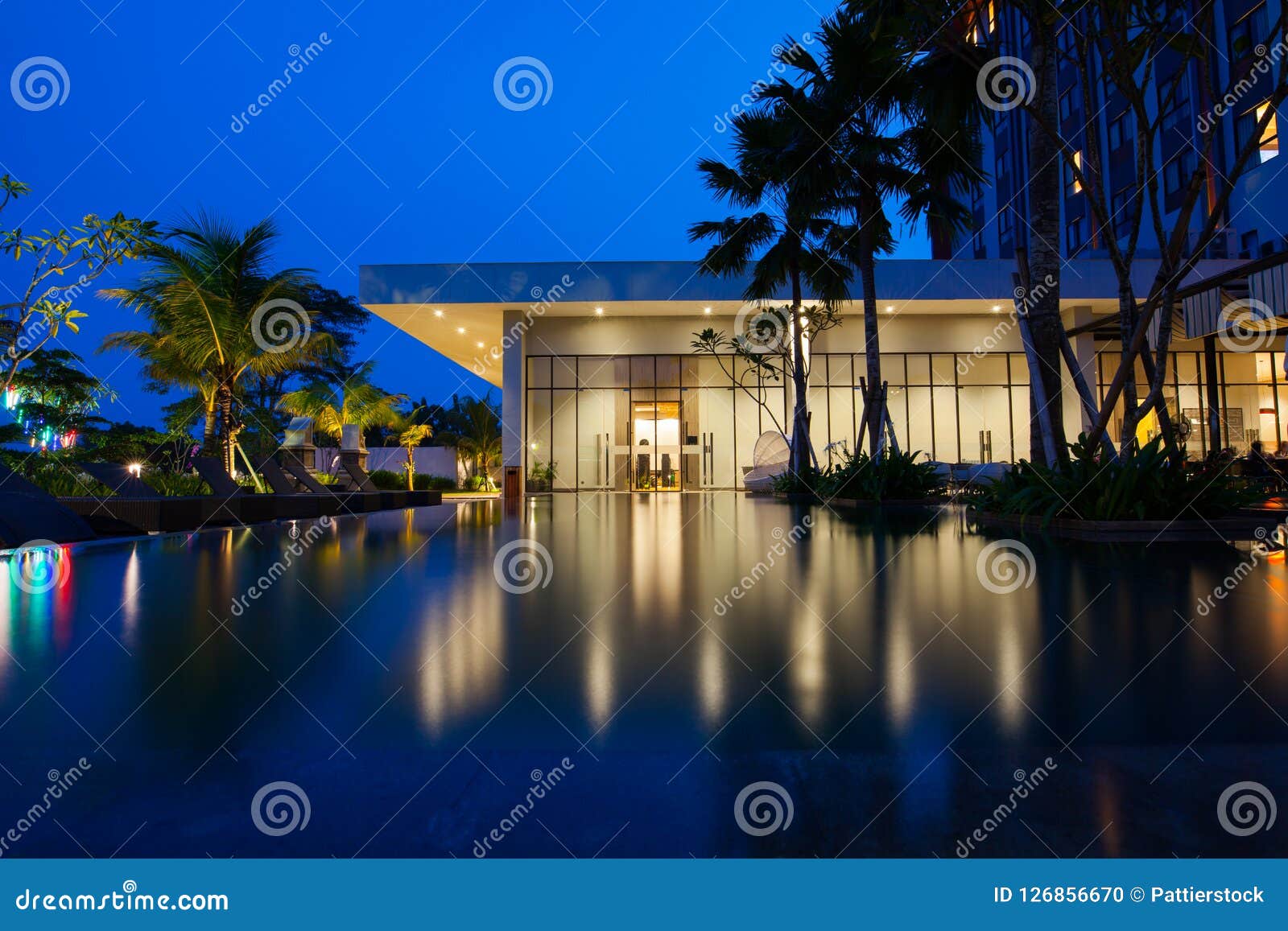 Outdoor View of Modern Restaurant Building Stock Photo - Image of ...
