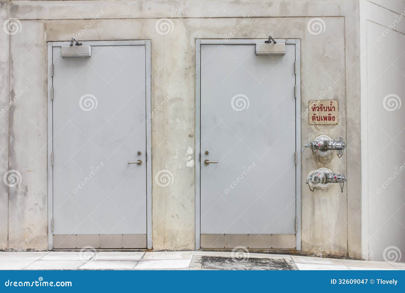 Outdoor Warehouse Building Still Gate Stock Image - Image of cargo ...