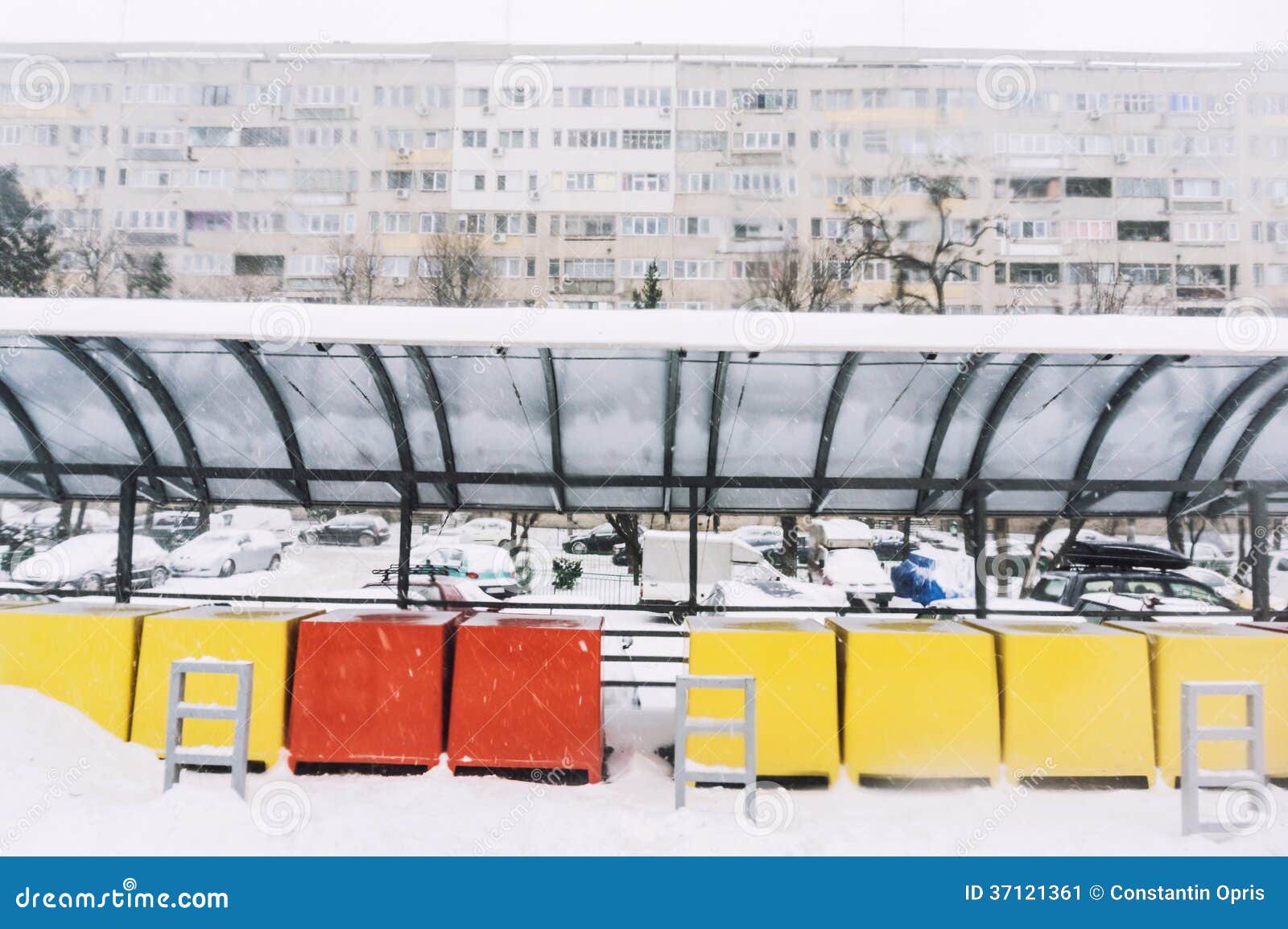Outdoors Market Covered in Snow Stock Image - Image of snowfall, empty ...