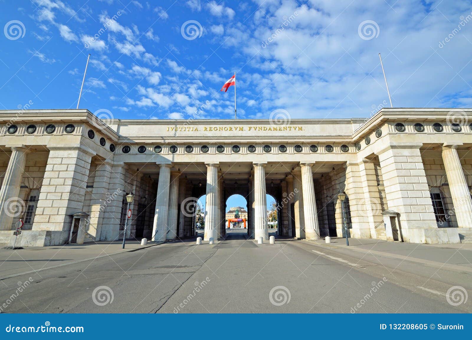 Outer Castle Gate editorial image. Image of gate, historical - 132208605