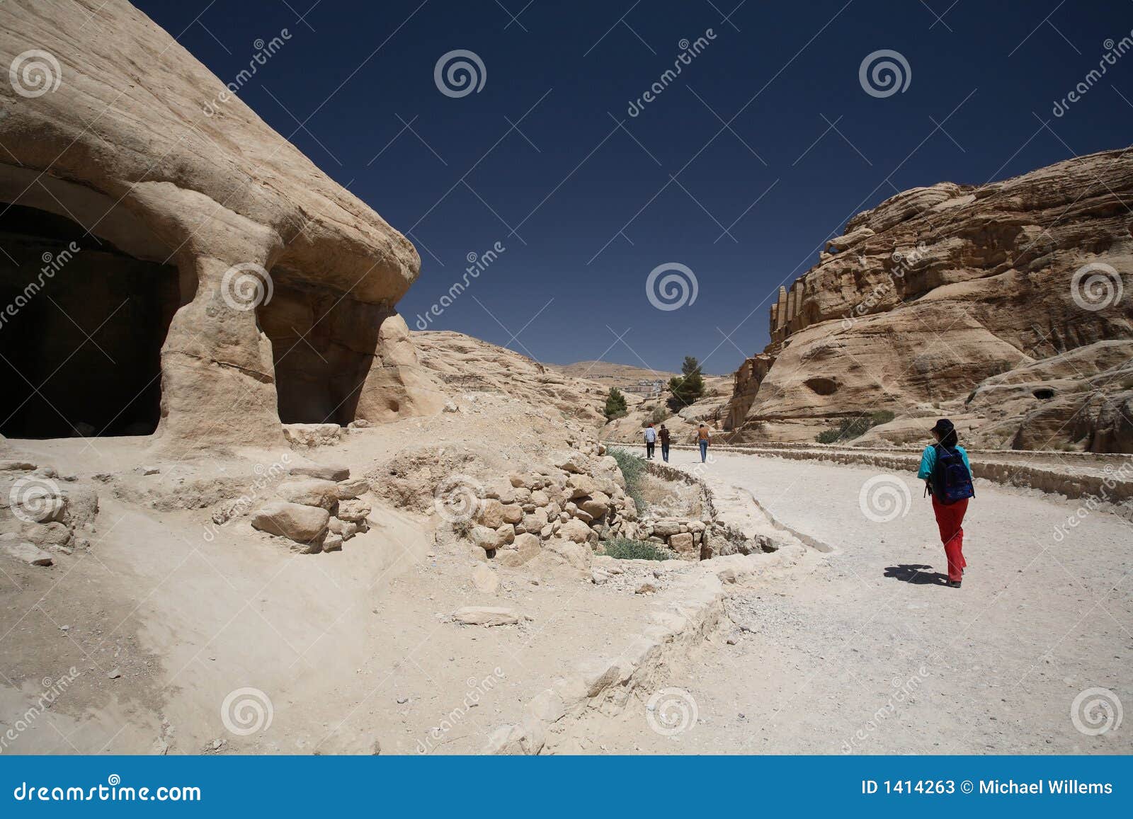 Outerworldly Scene of Petra, Jordan Editorial Stock Photo - Image of ...