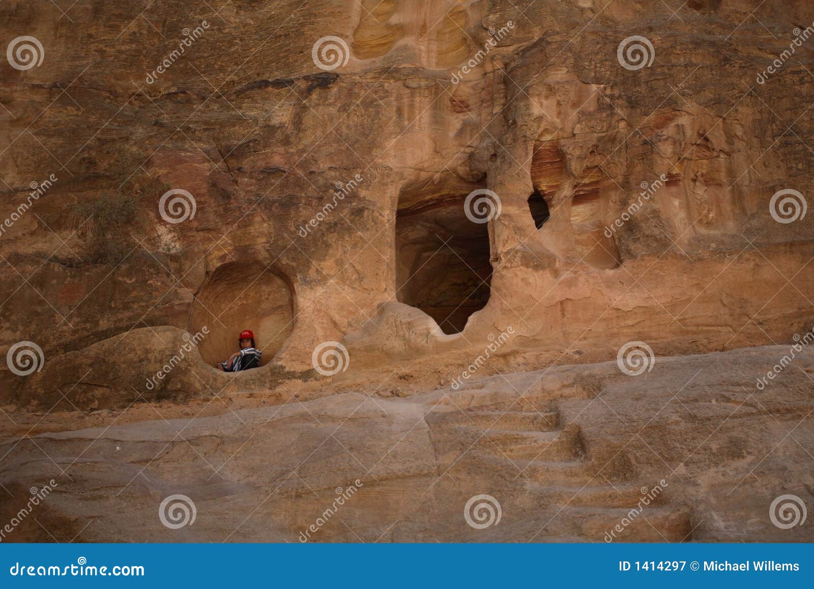 Outerworldly Scene of Petra, Jordan Stock Image - Image of hiding, east ...