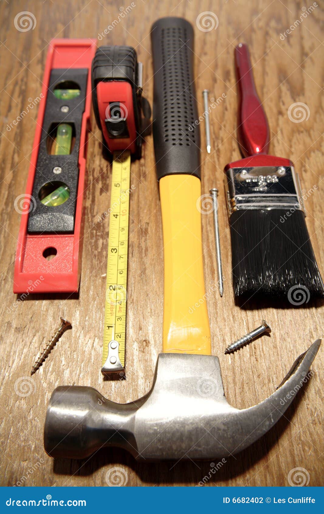 Outils de charpentier photo stock. Image du mesures, règle - 6682402