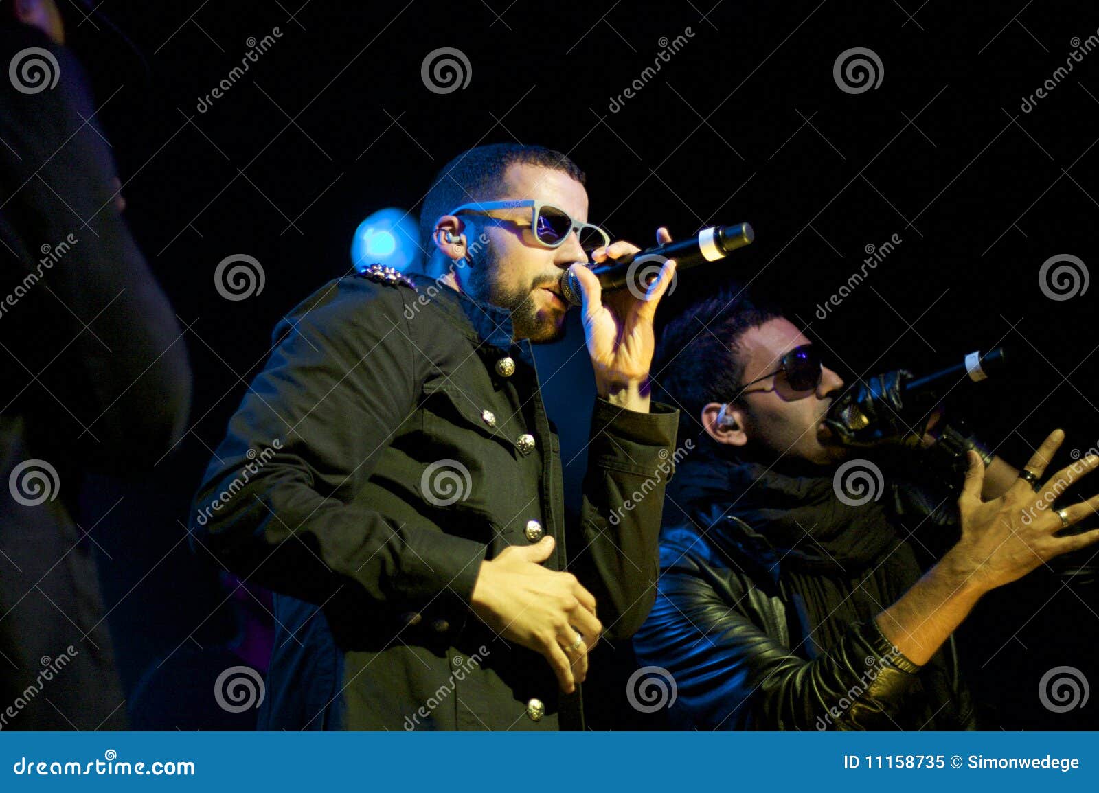 Outlandish editorial image. Image of outlandish, concert - 11158735