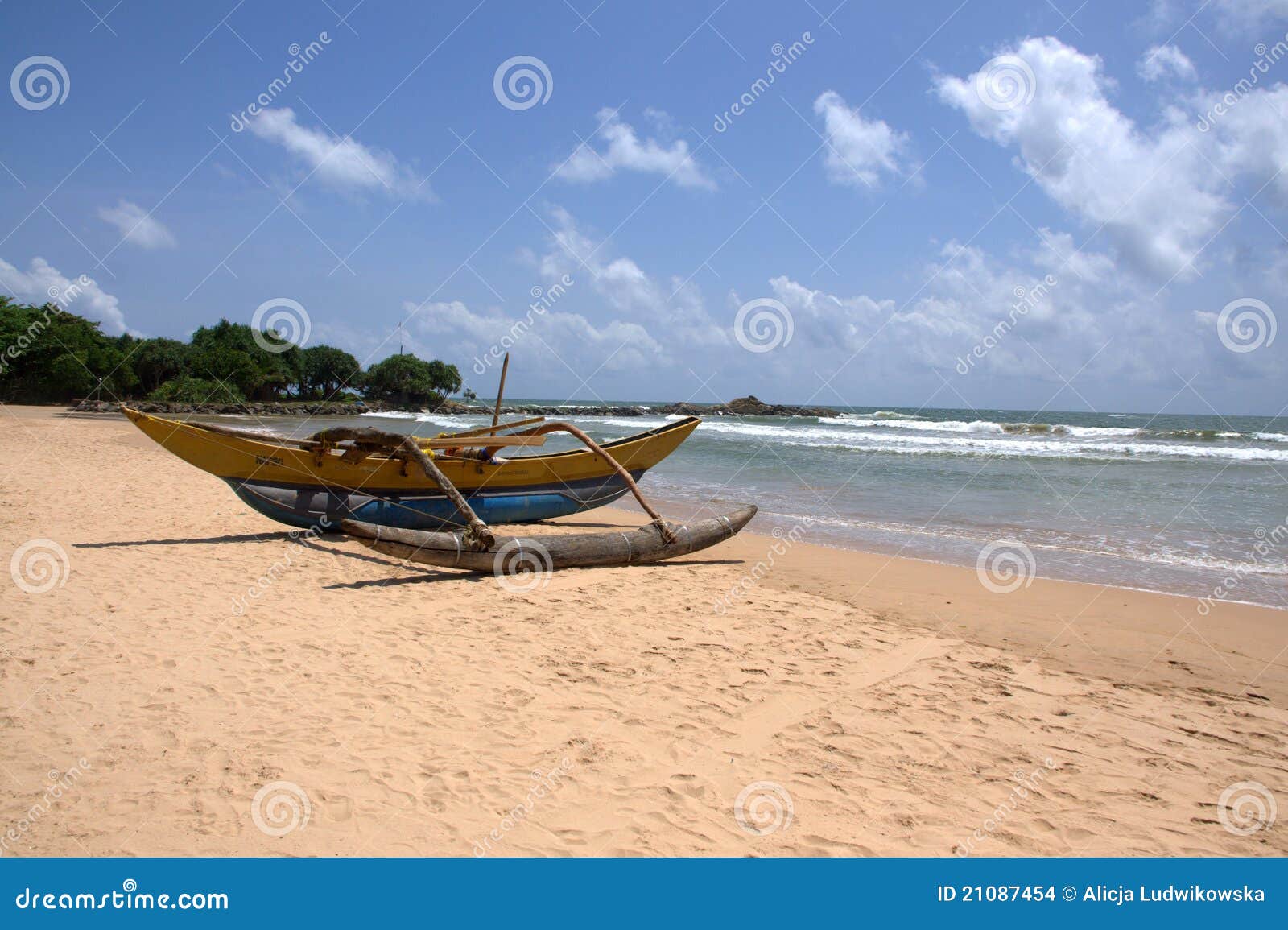 Outrigger at Bentota Beach stock photo. Image of indian - 21087454