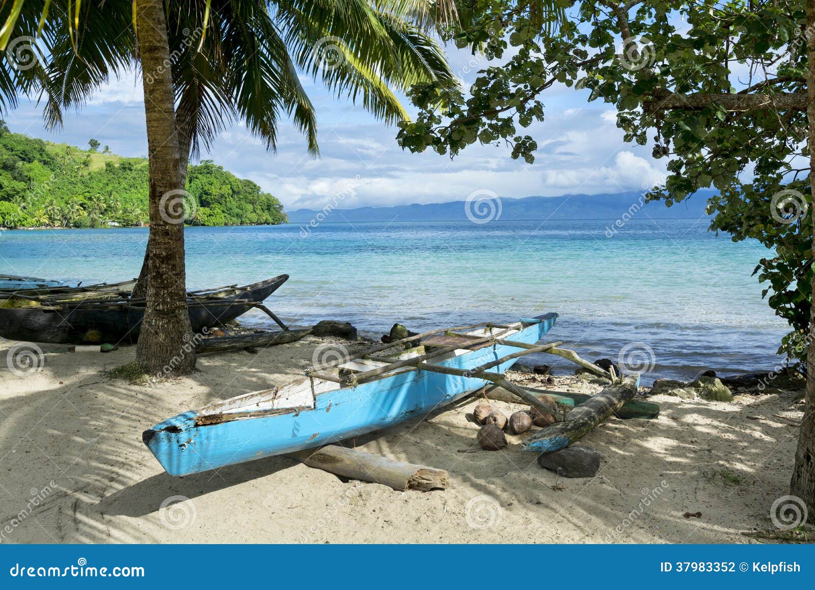 Outrigger on Kioa Island stock photo. Image of traditional - 37983352