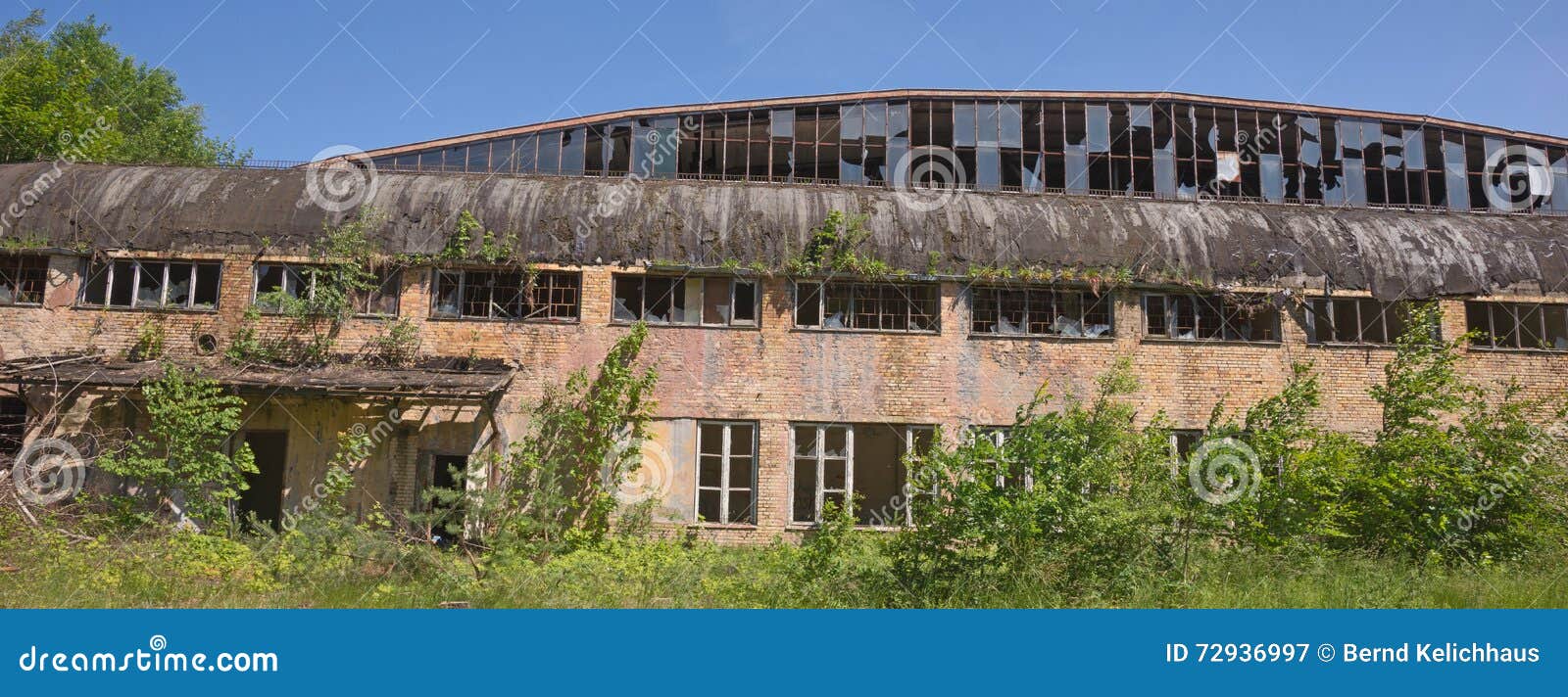 Outside of Abandoned Factory Building Stock Image - Image of plant ...