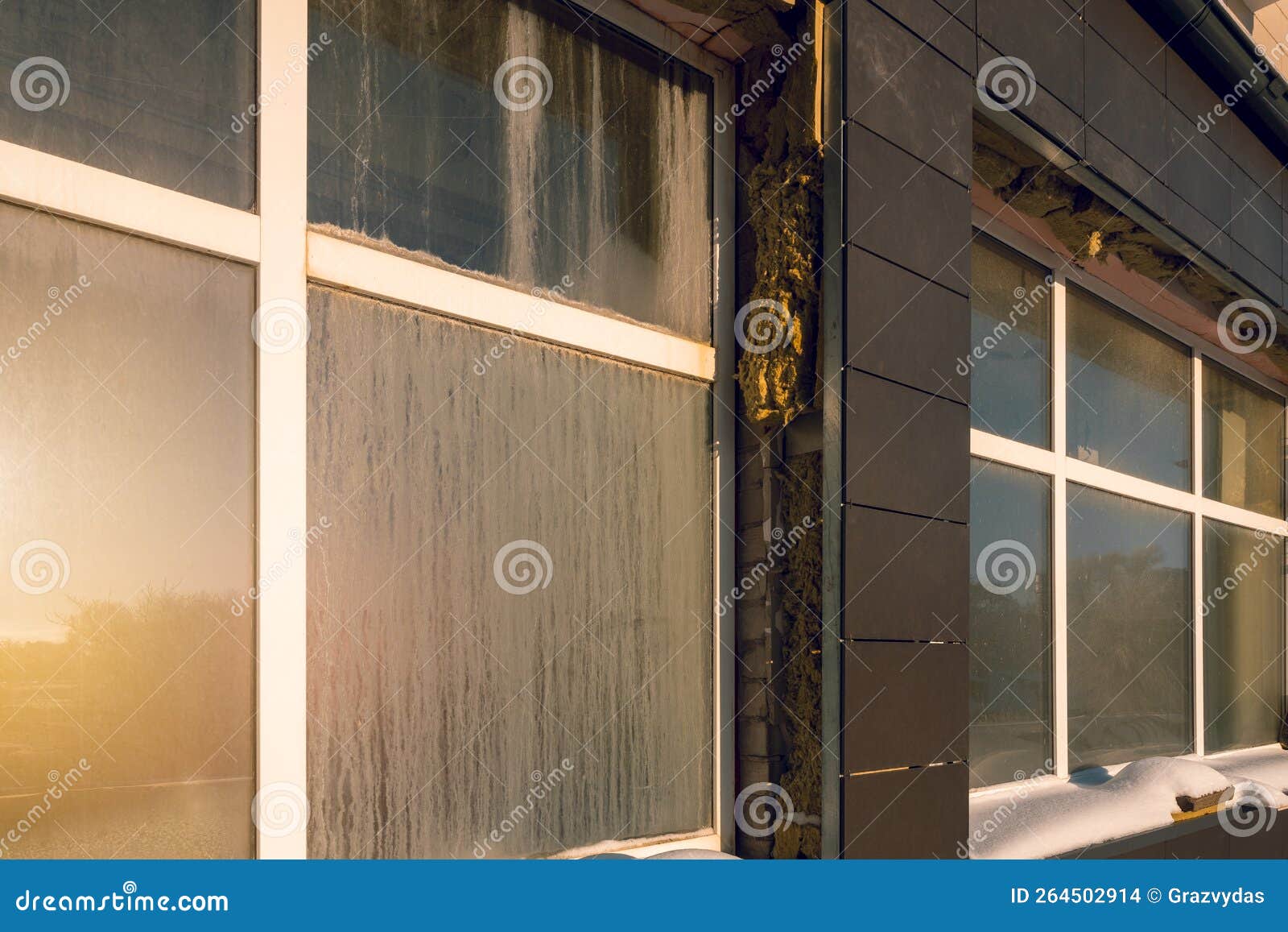 Outside Wall Heat Isolation with Mineral Wool, Building Under ...