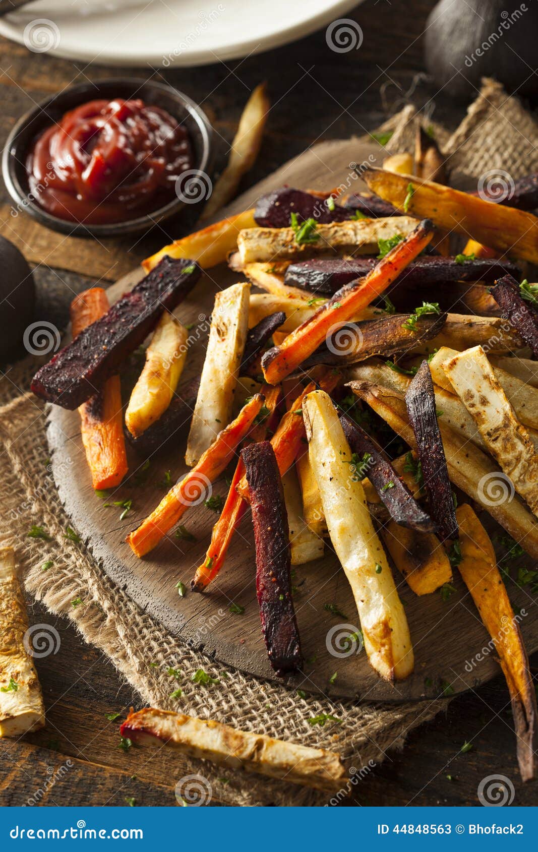 Oven Baked Vegetable Fries image stock. Image du sain - 44848563
