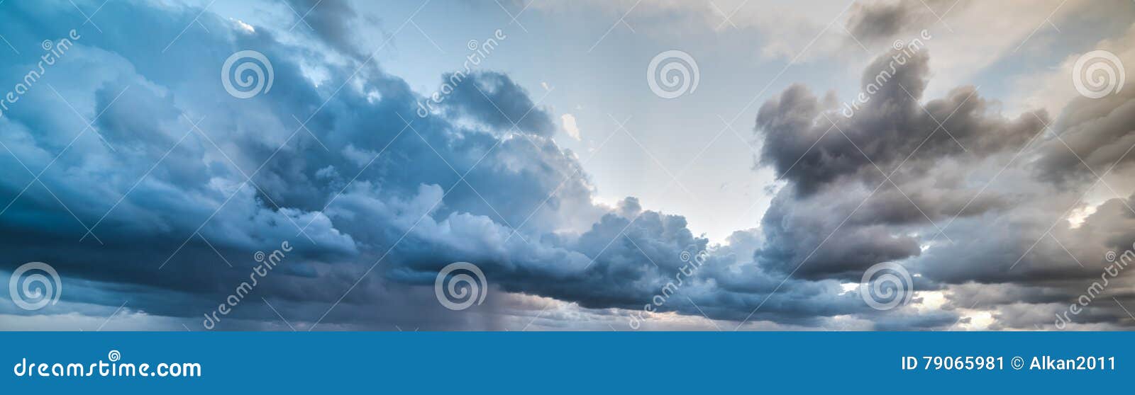 Overcast grey sky at dusk stock image. Image of stormy - 79065981