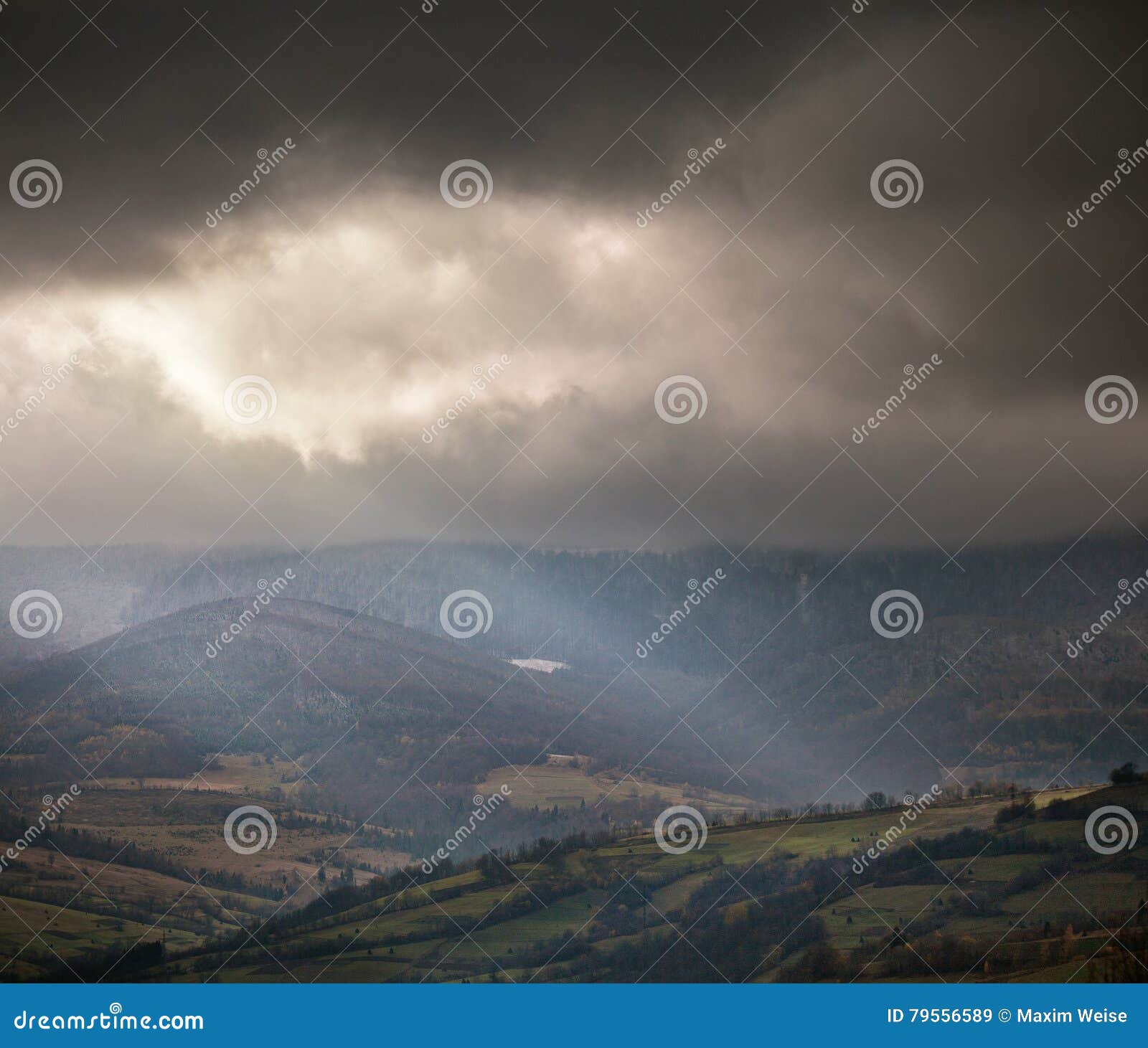 Overcast Scene in Cloudy Mountains. Autumn Rain Stock Image - Image of ...