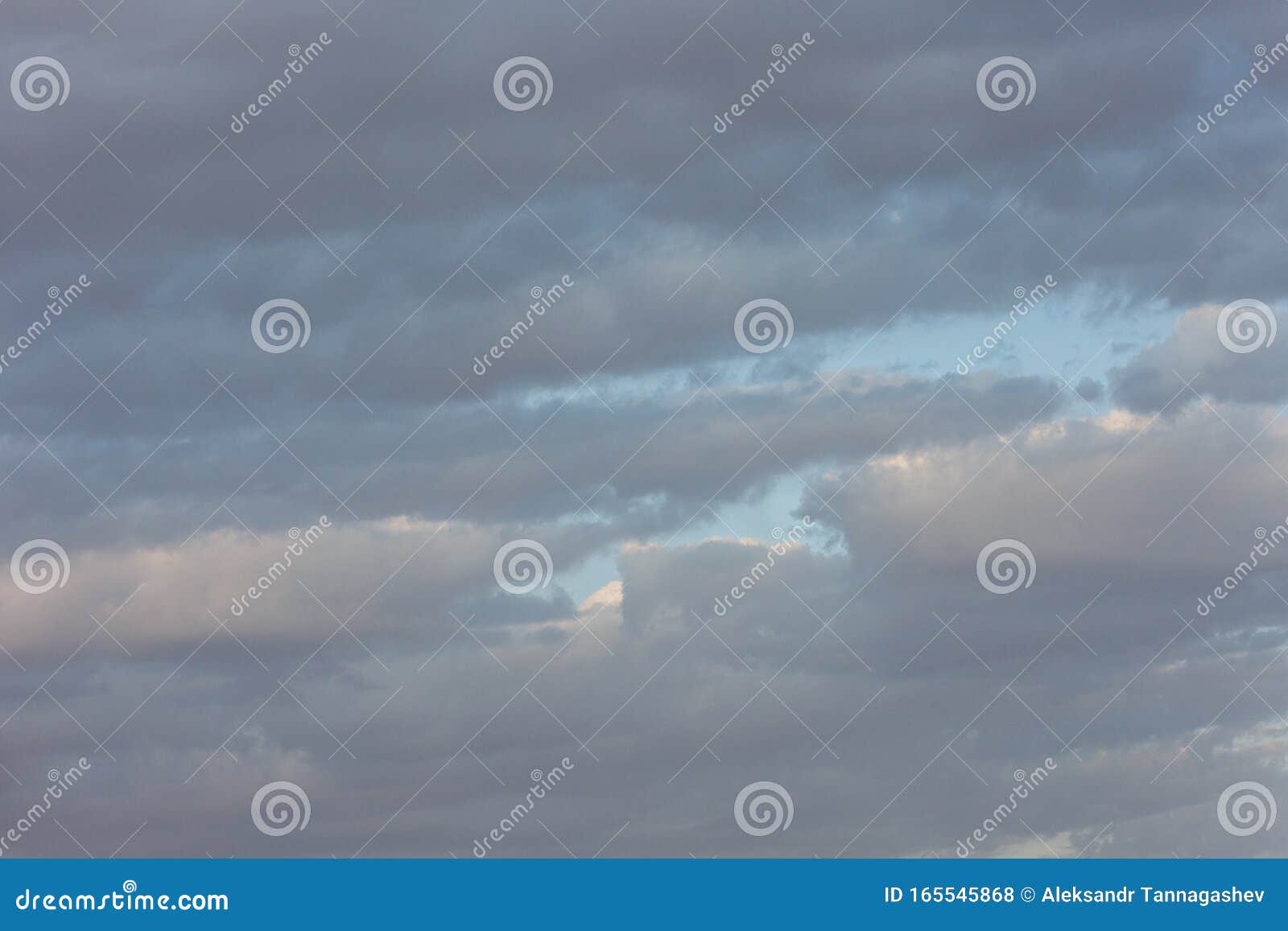 Overcast Sky with Dramatic Gray Clouds. Background of Grey Clouds on ...