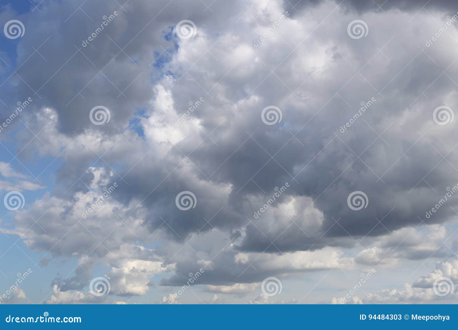 Overcast Sky of Rain Clouds Forming in the Sky in Concept of Climate ...
