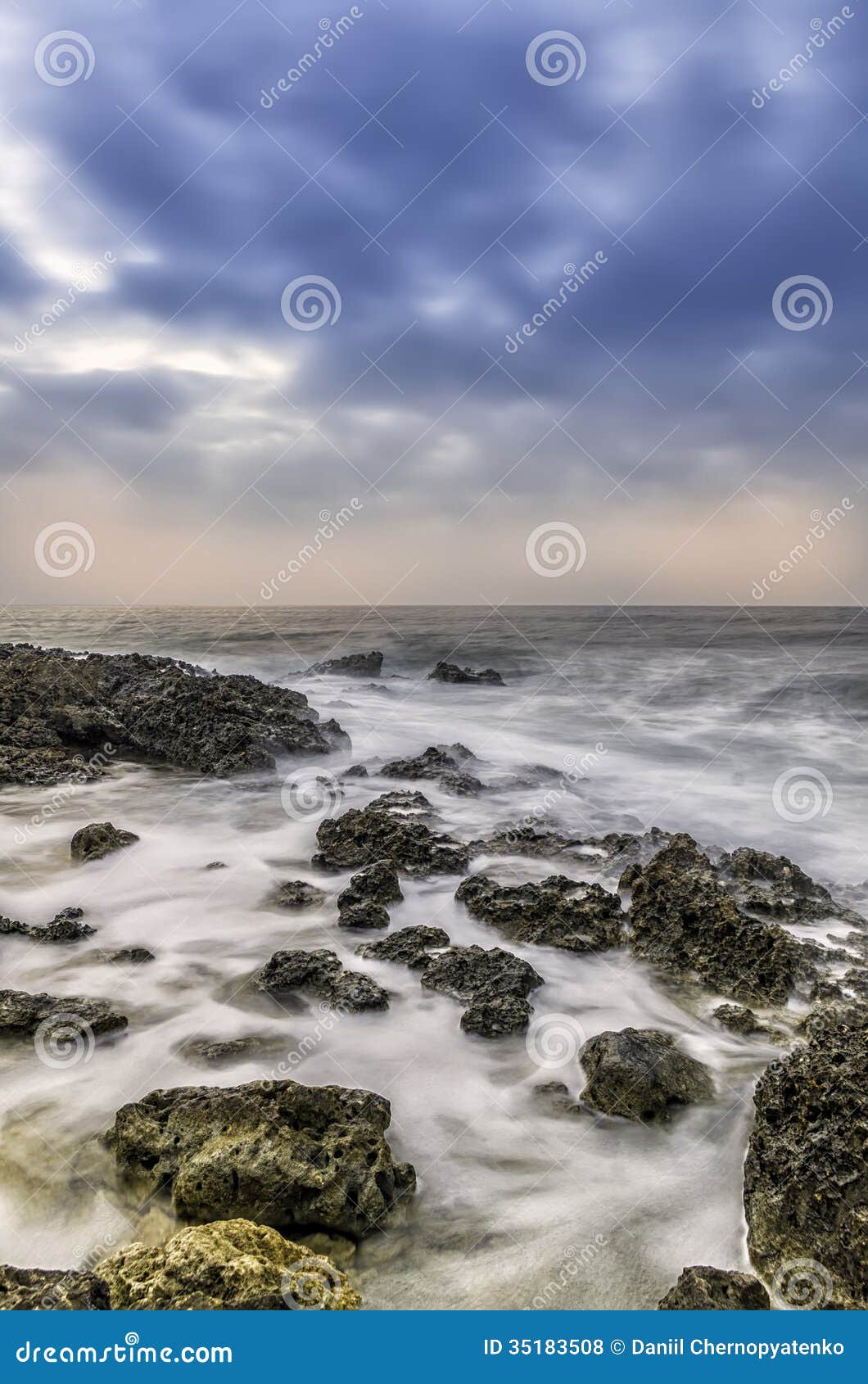 Overcast sky and the sea stock photo. Image of backgrounds - 35183508