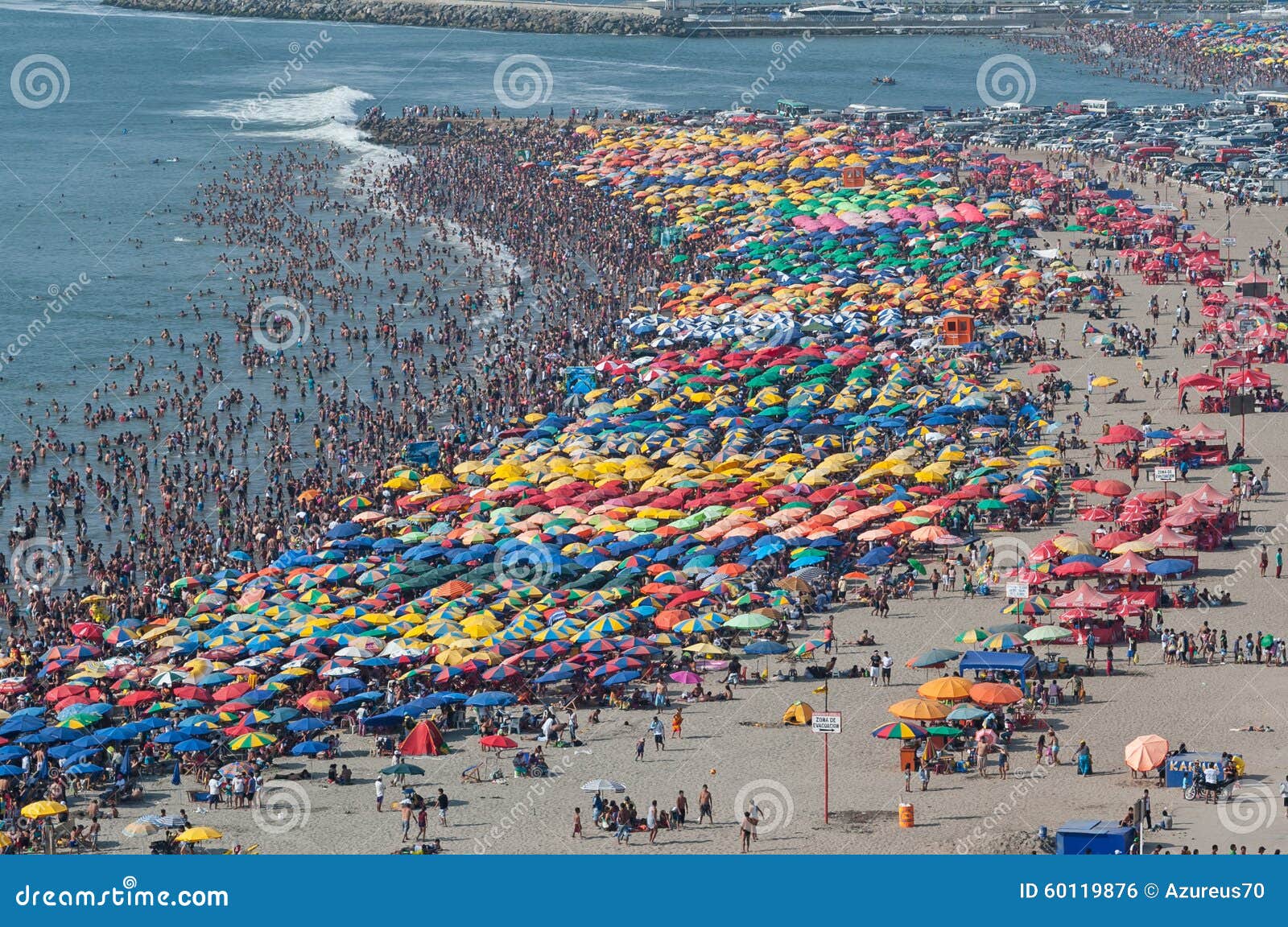 Overcrowded Beach editorial photo. Image of pacific, crowd - 60119876