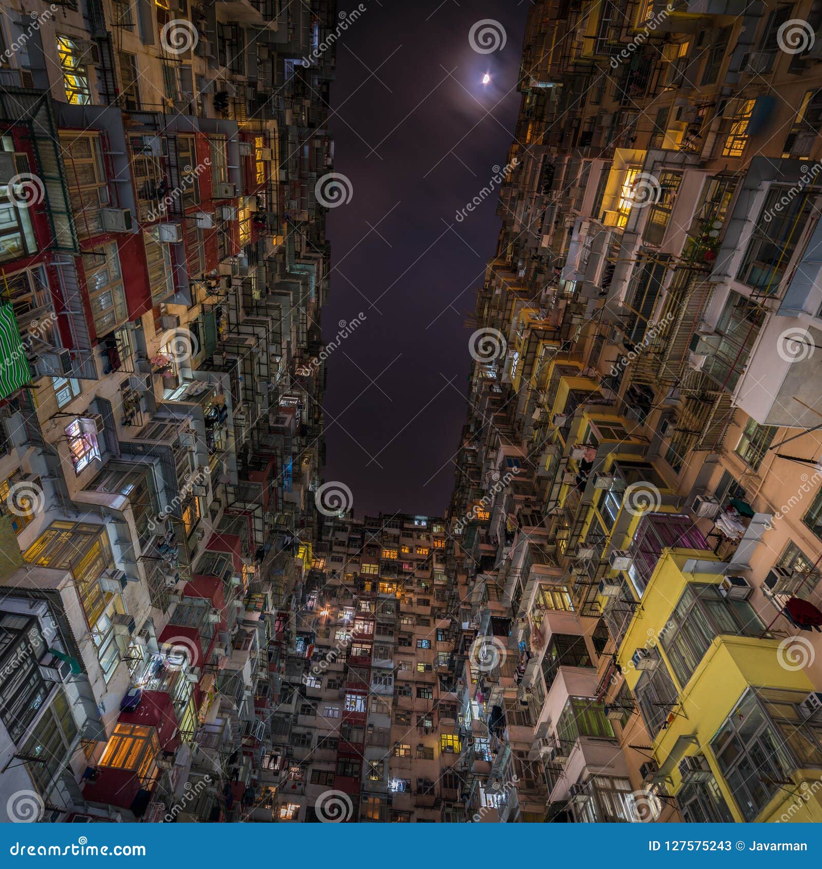 Overcrowded Residential Building in Hong Kong Stock Image - Image of ...