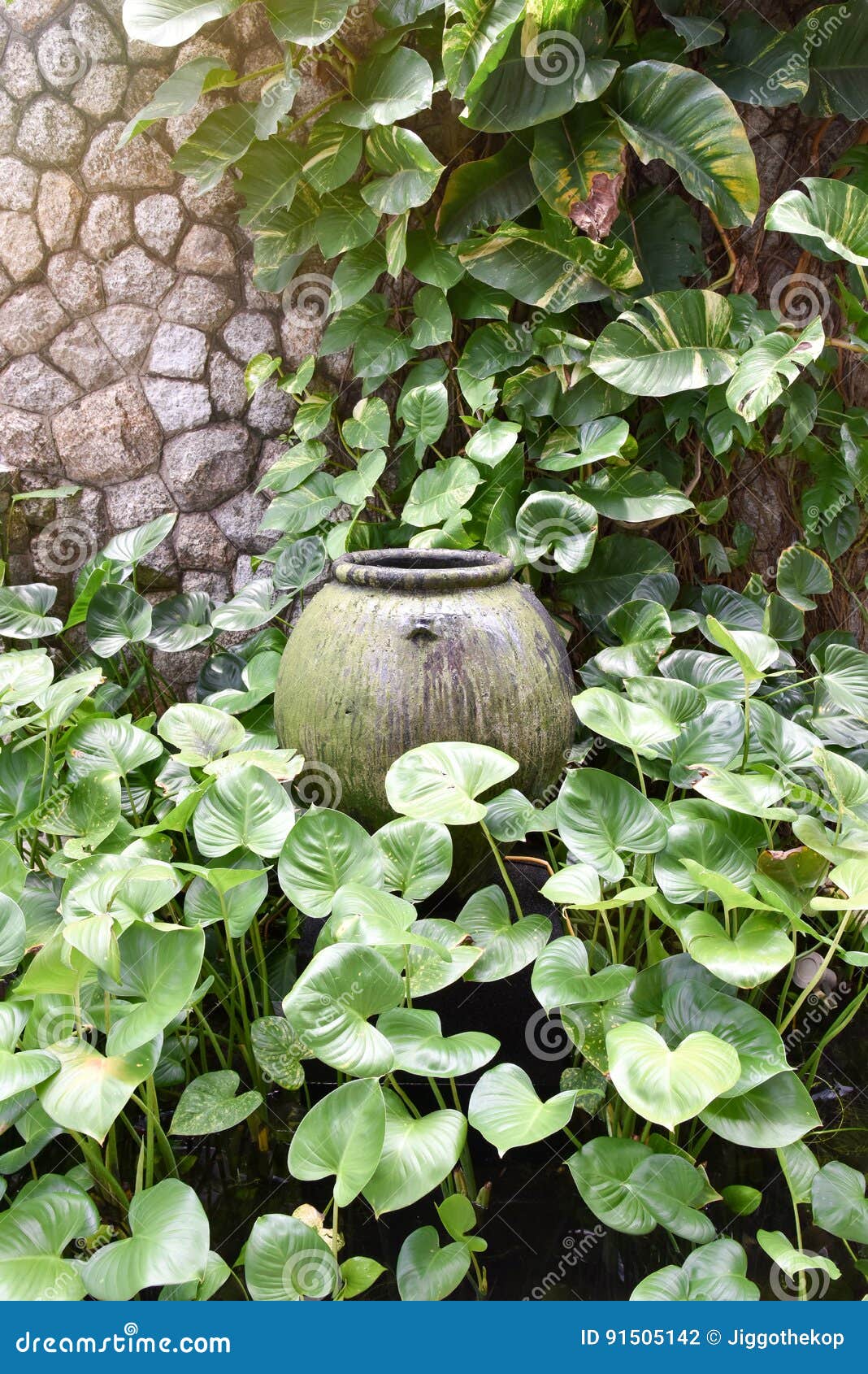 Overflow pot decoration stock photo. Image of clay, decor - 91505142