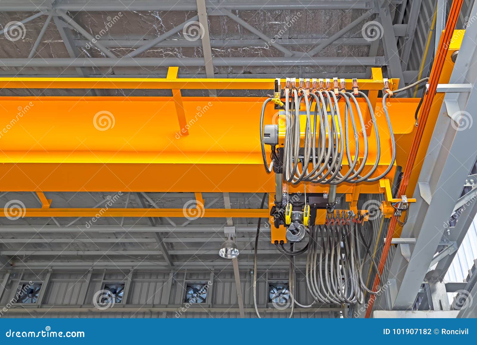 Overhead Crane Factory stock photo. Image of girder - 101907182