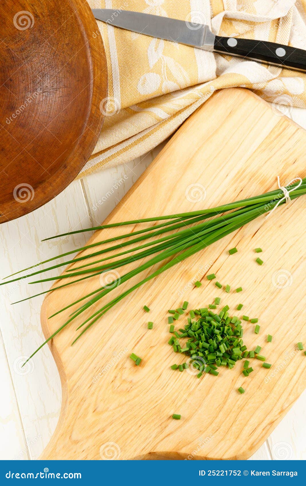 Overhead View of Fresh Chopped Chives Stock Photo - Image of food ...