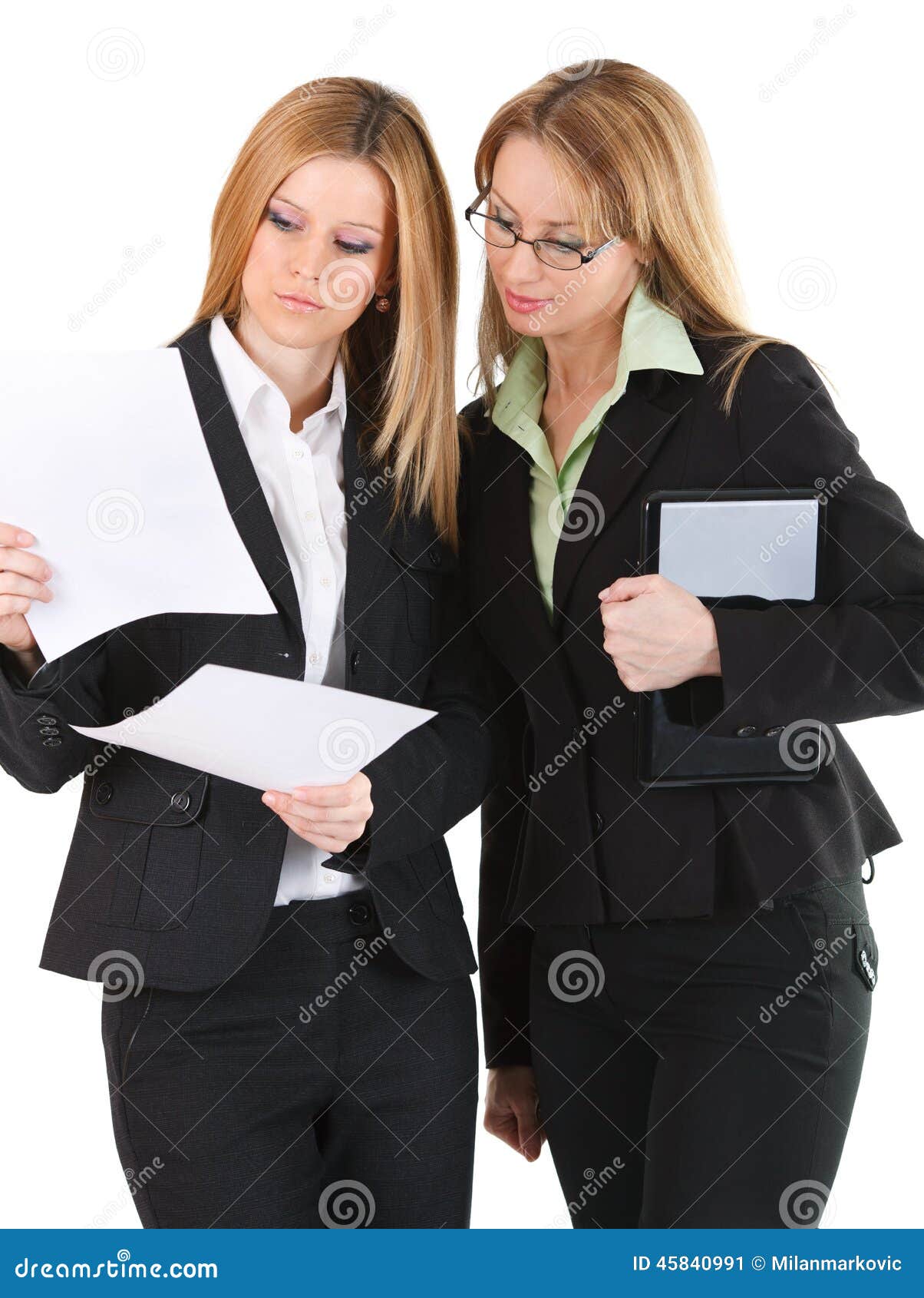 Overleg met een collega stock afbeelding. Image of wijfje - 45840991