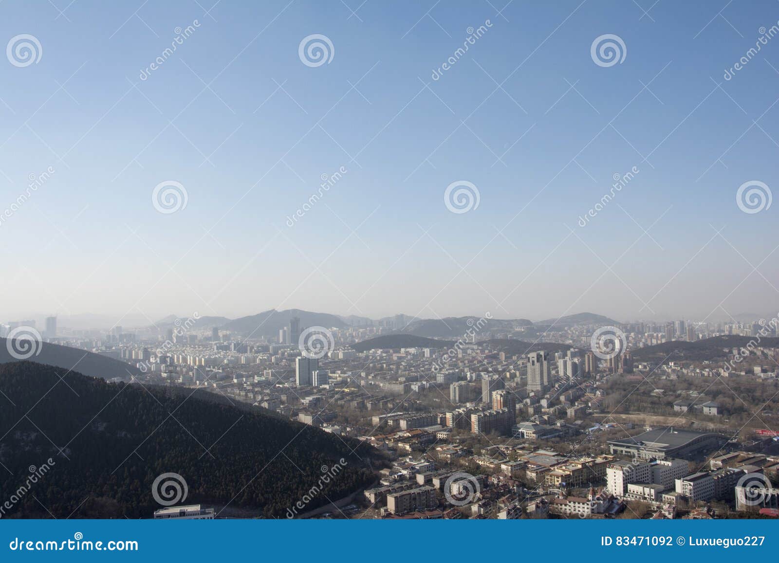 Overlooking the city editorial photography. Image of city - 83471092