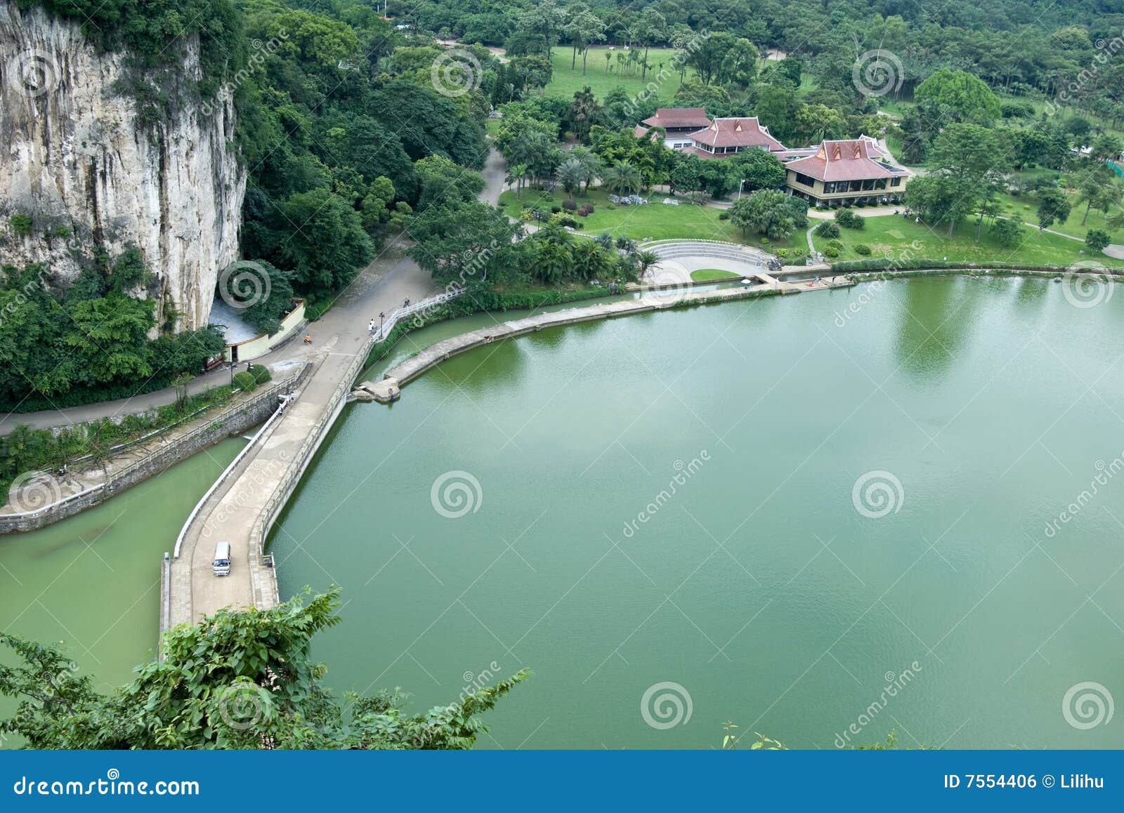 Overlooking the park stock photo. Image of leisure, lake - 7554406