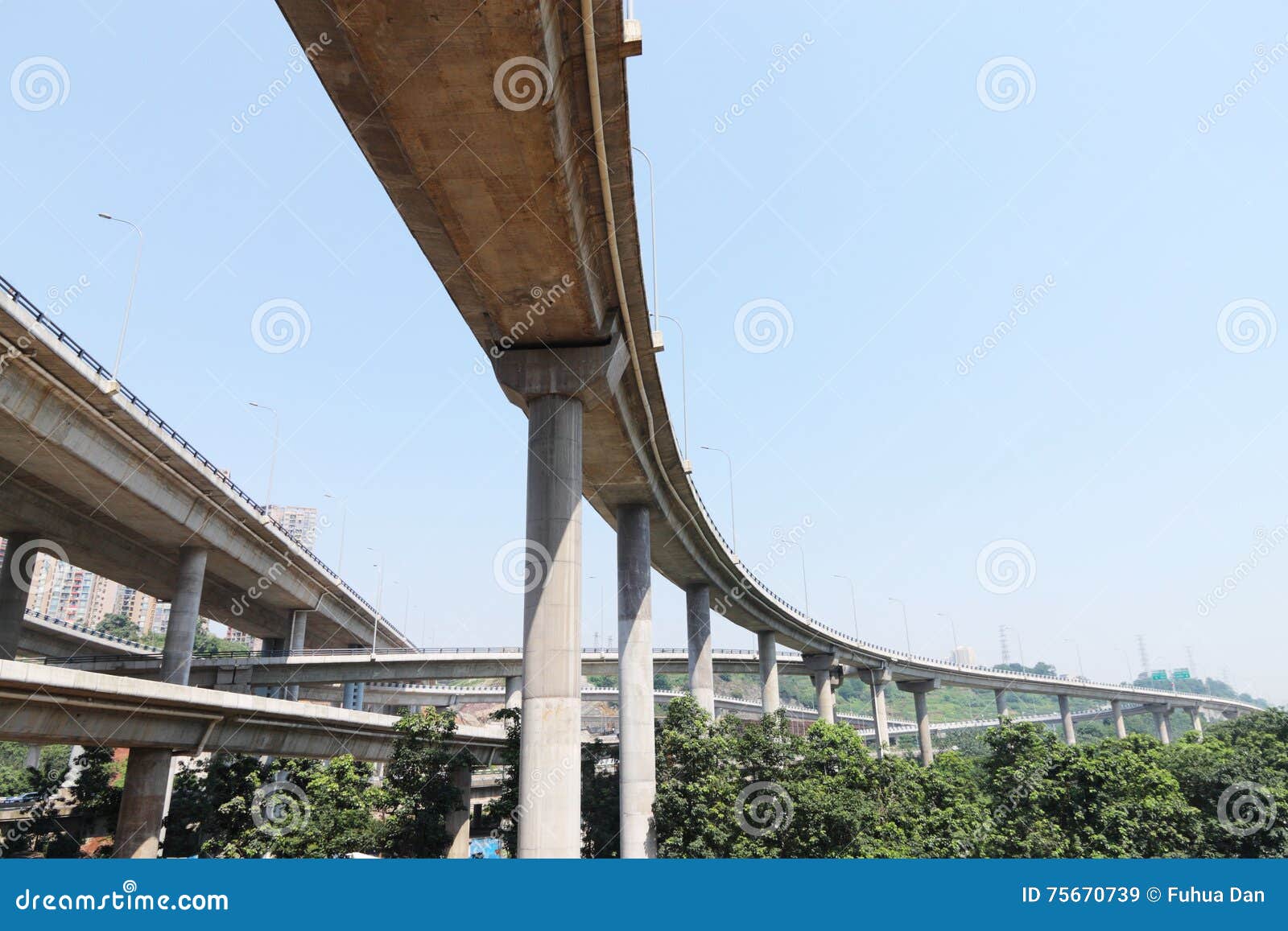 Overpass stock image. Image of vegetation, architecture - 75670739