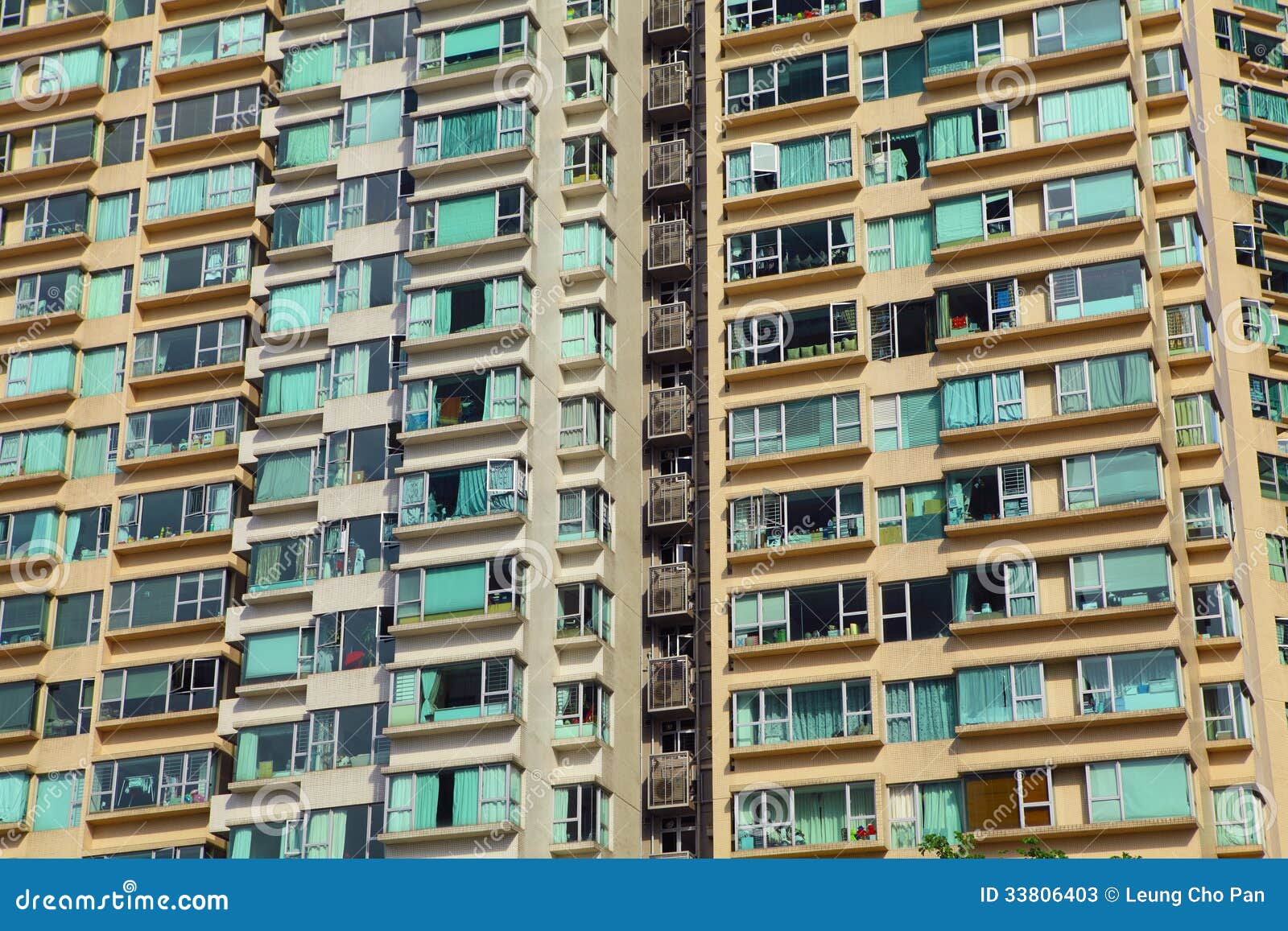 Overpopulated Building in City Stock Image - Image of home, crowded ...