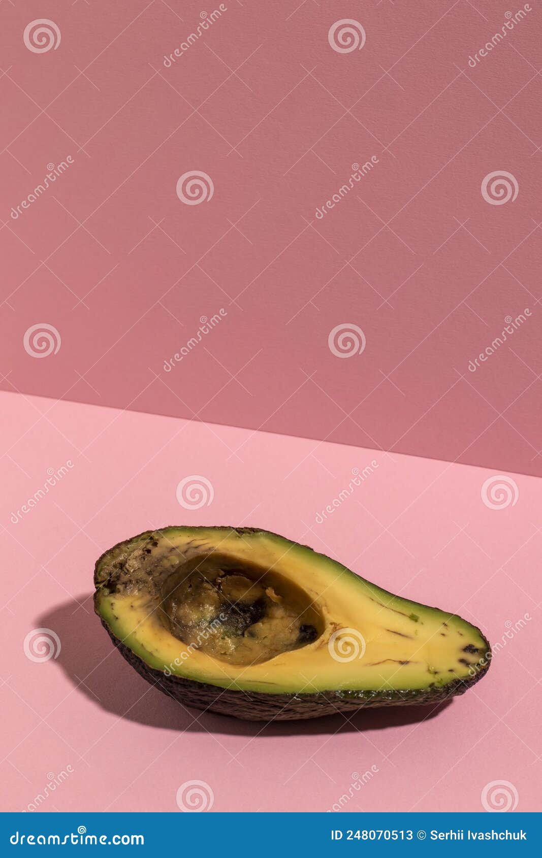 Overripe Avocado Cut in Half Stock Image - Image of ingredient, diet ...